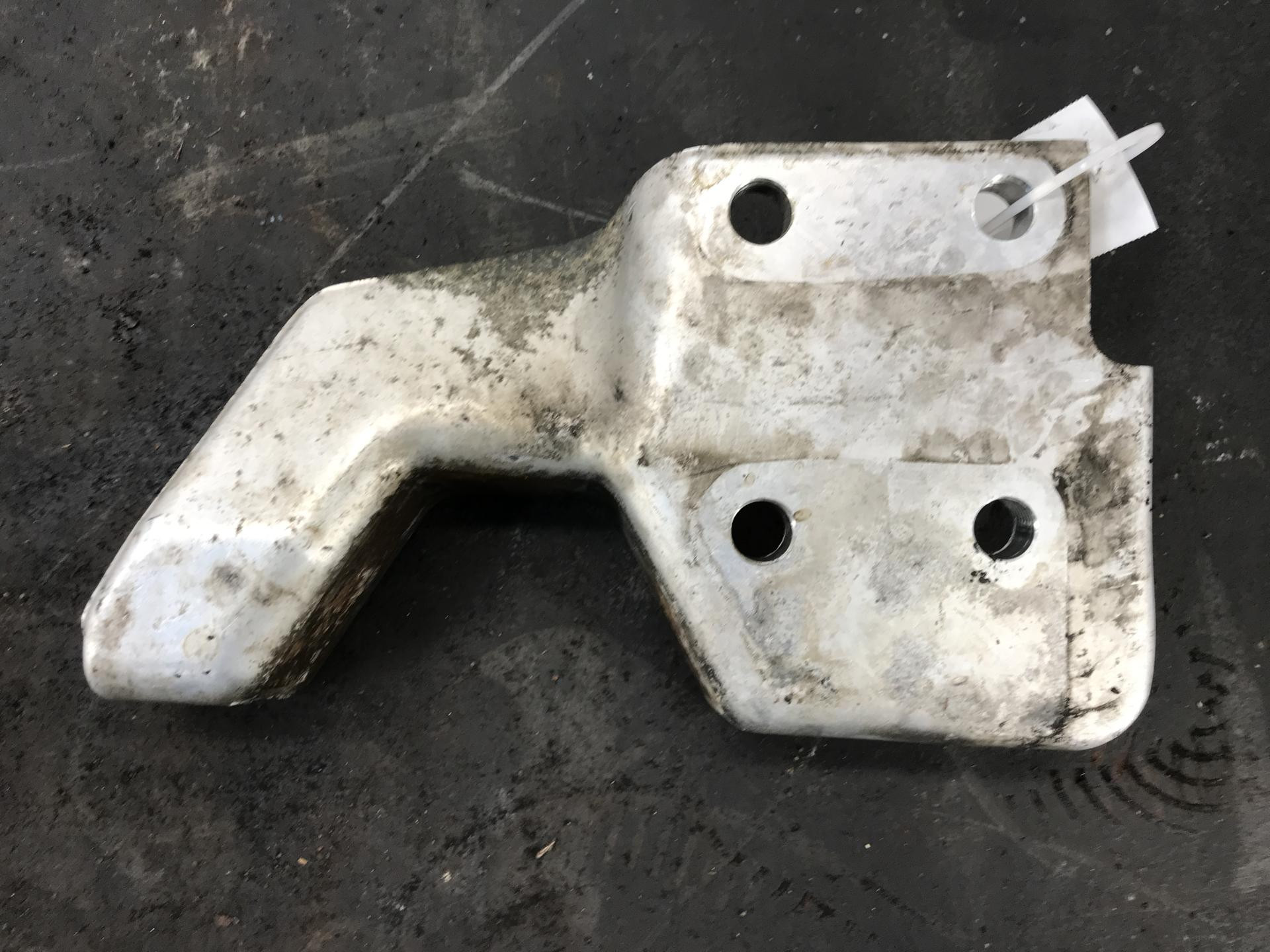 F6HT-6096-EA | CAT C12 Engine Mount for Sale