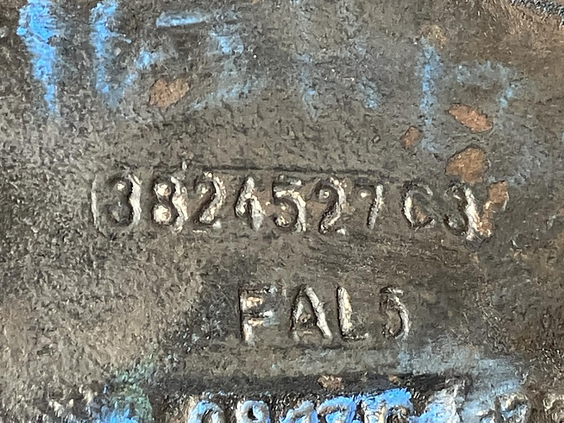 3824527C3 | International N13 Engine Mount for Sale
