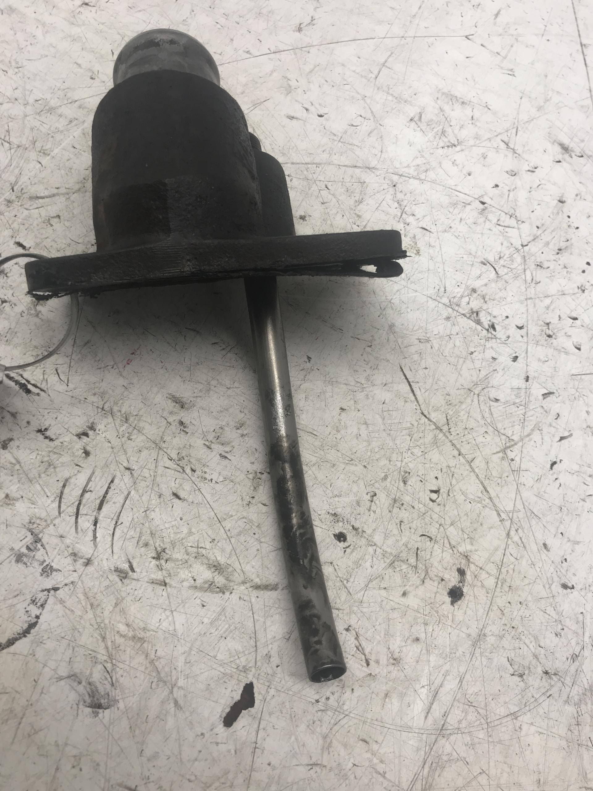 3820464 | Cummins M11 Oil Fill Tube for Sale