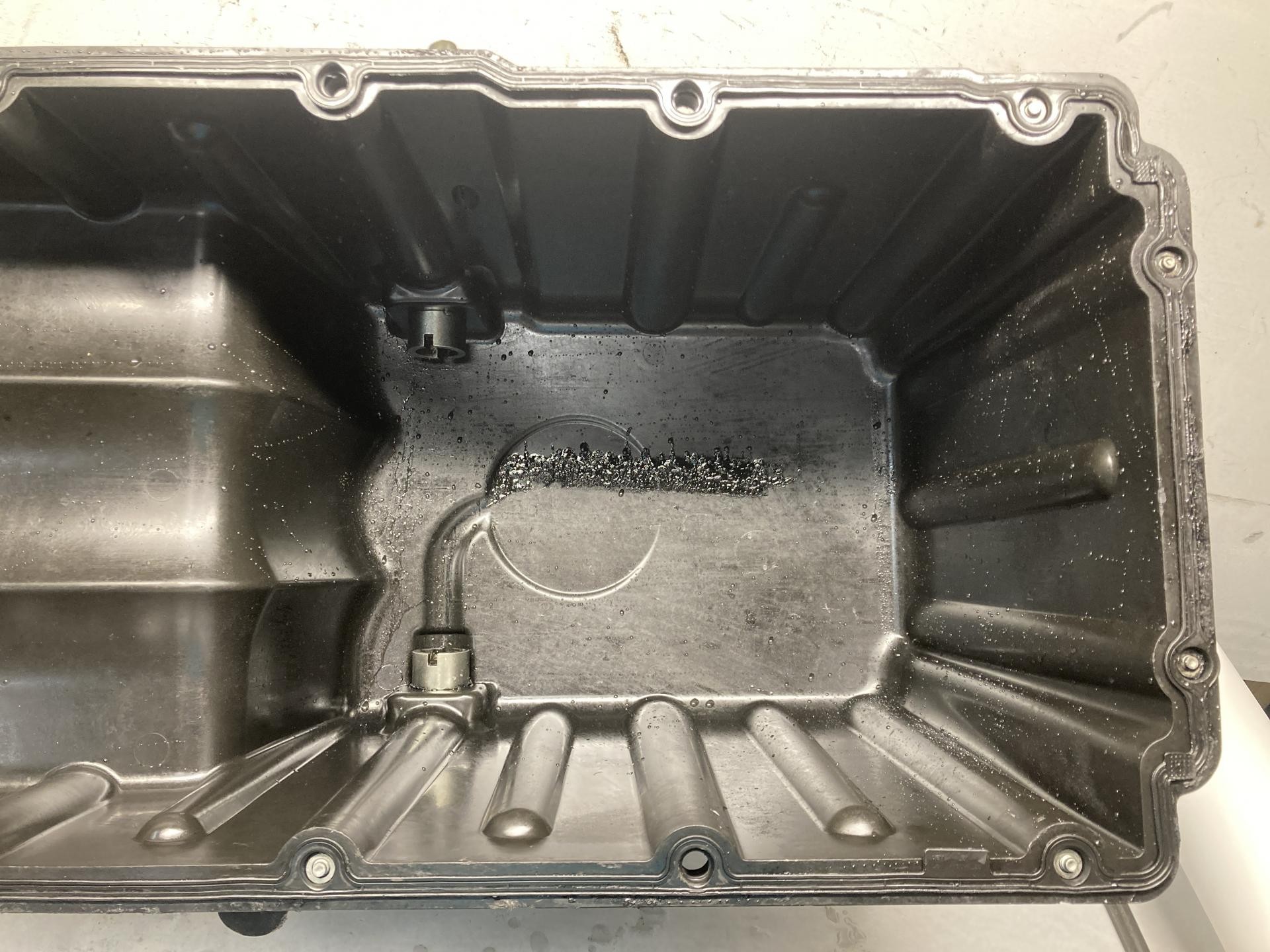 A4720101013 | Detroit DD15 Engine Oil Pan for Sale
