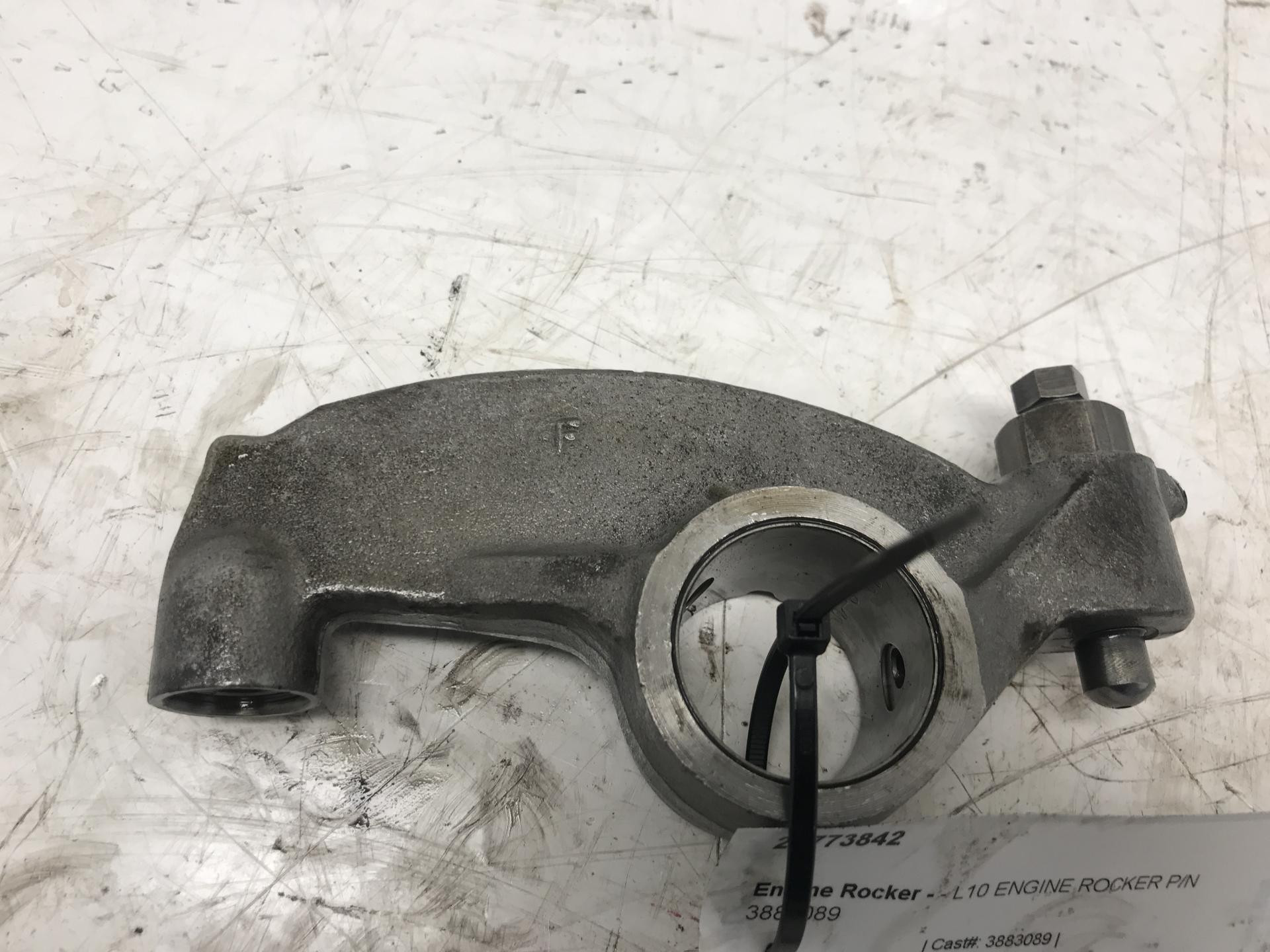 3883089 | Cummins L10 Engine Rocker Arm for Sale