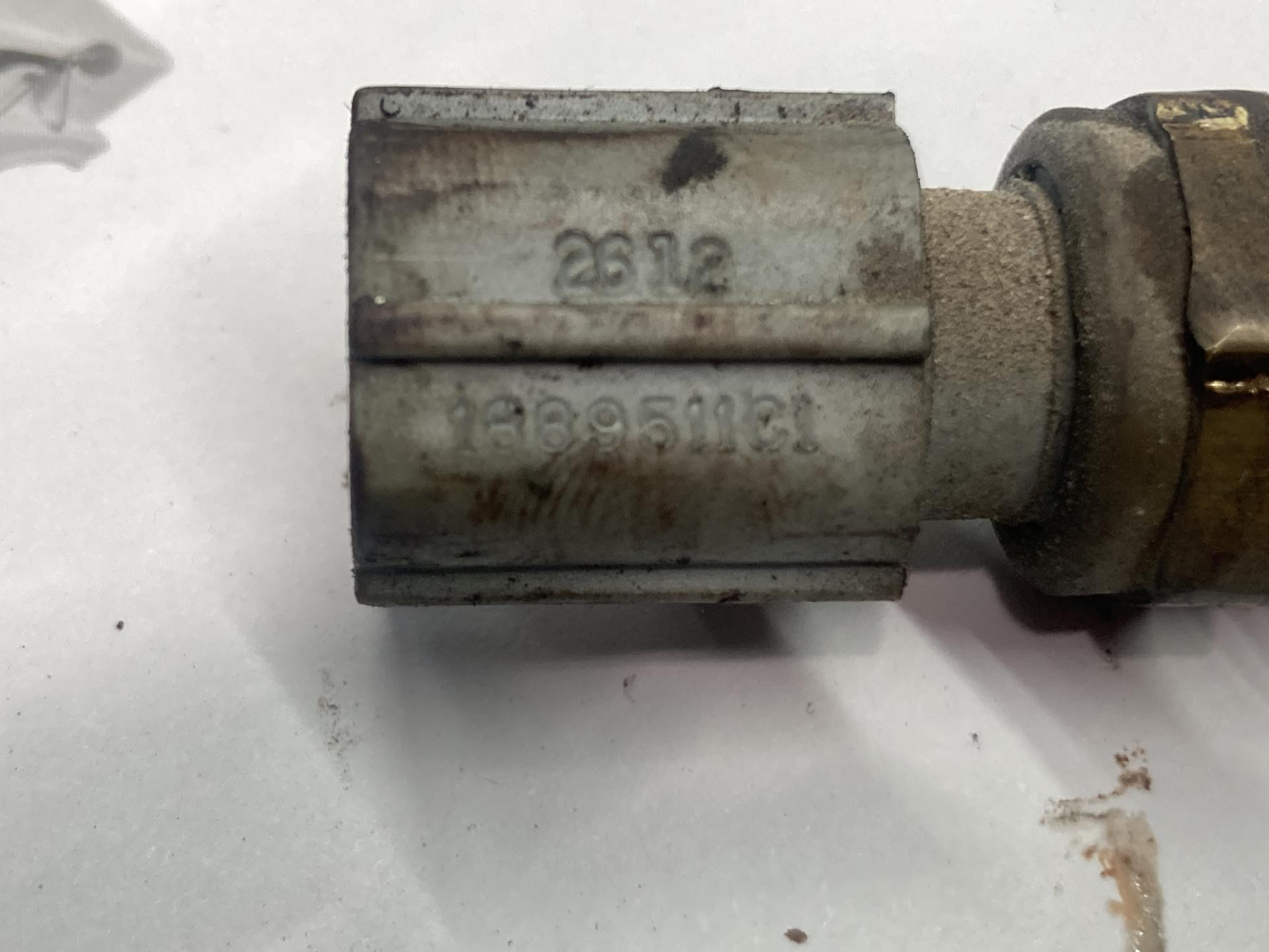 1889511C1 | International DT466E Engine Sensor for Sale