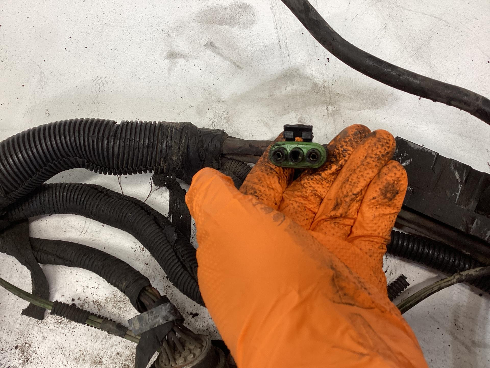 Cummins N14 CELECT+ Engine Wiring Harness for Sale