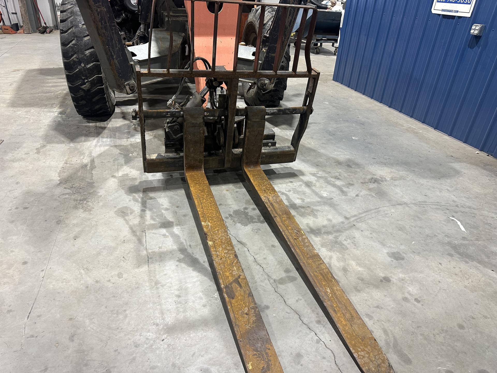 91563143 | JLG G10-55A Attachments, Telehandler for Sale