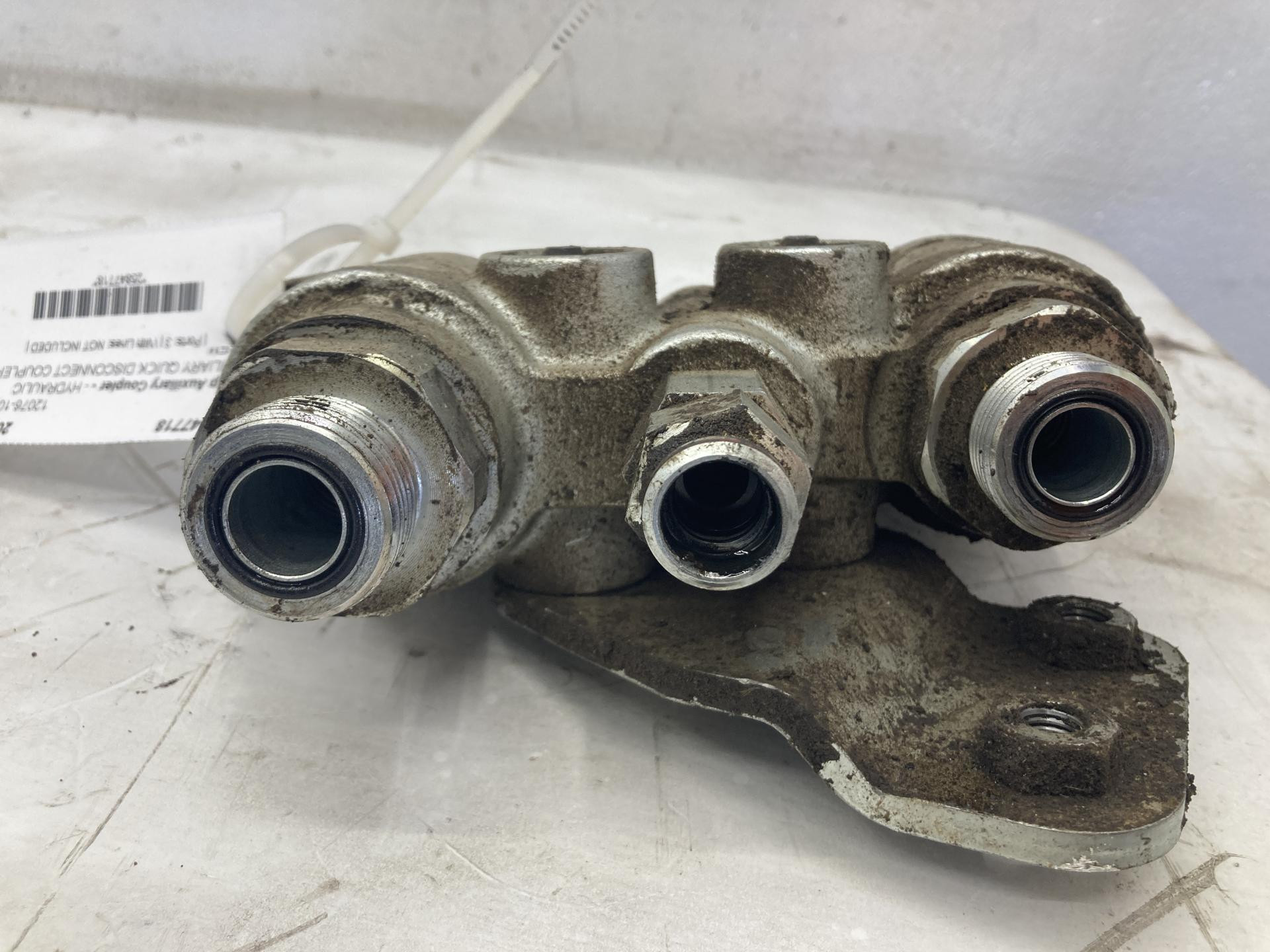 CAT 299D3 Equip Auxiliary Coupler for Sale