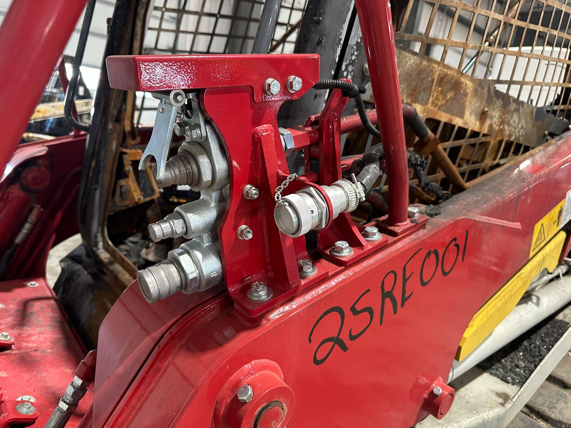 Takeuchi TL8R2 Equip Auxiliary Coupler for Sale