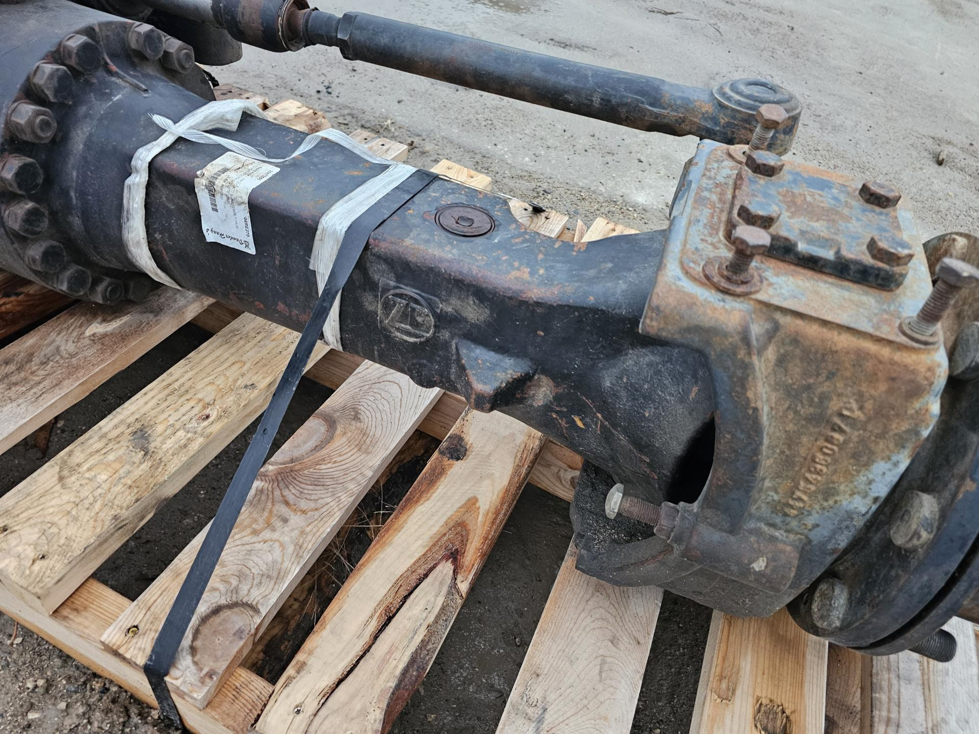 8036431 | Lull 644E42 Axle Assembly for Sale