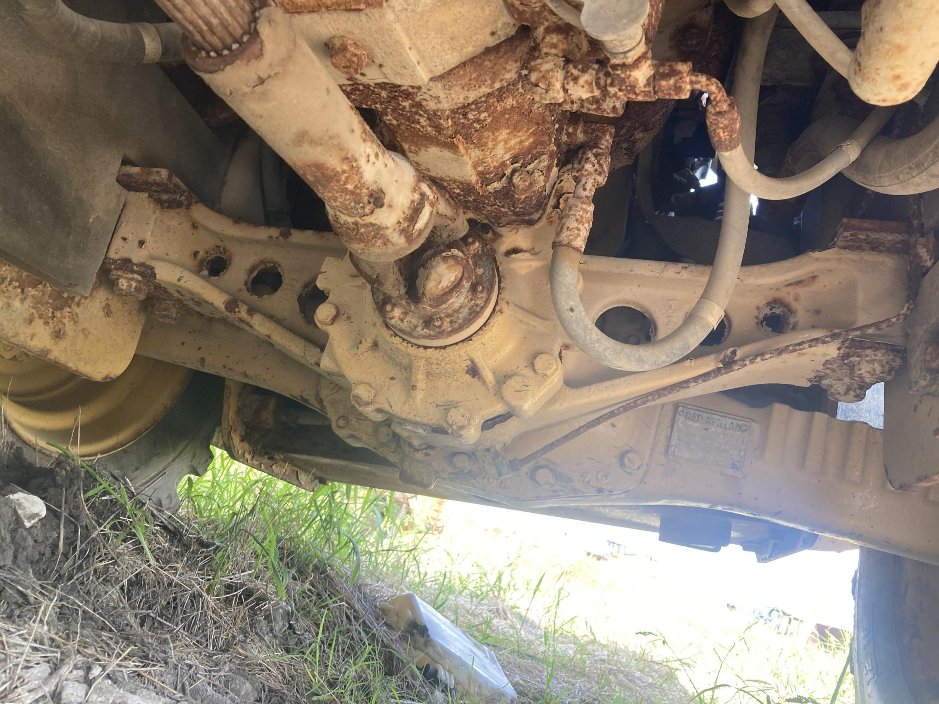 CAT 904H Axle Assembly for Sale
