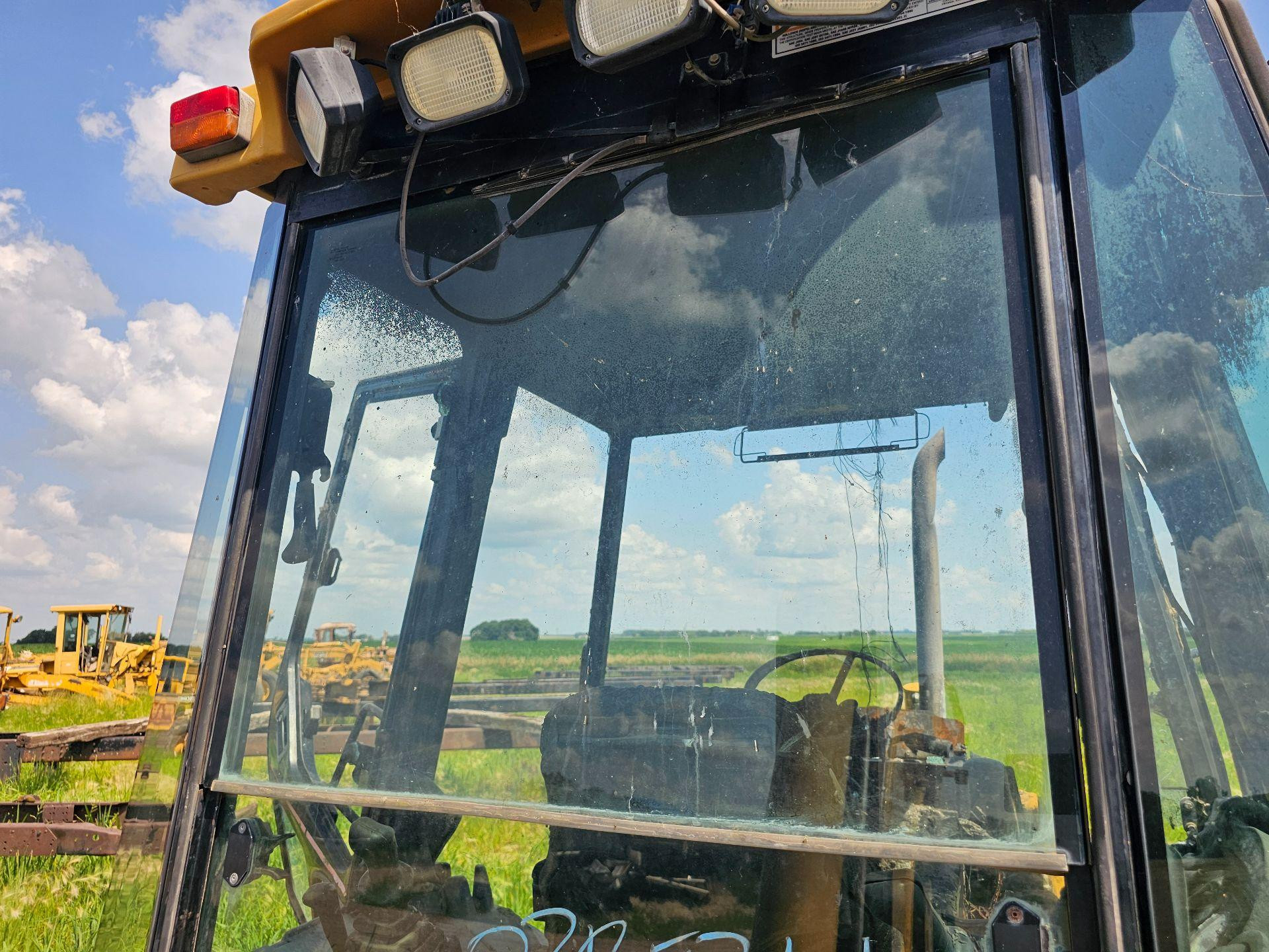 164-1326 | CAT 430D Back Glass for Sale