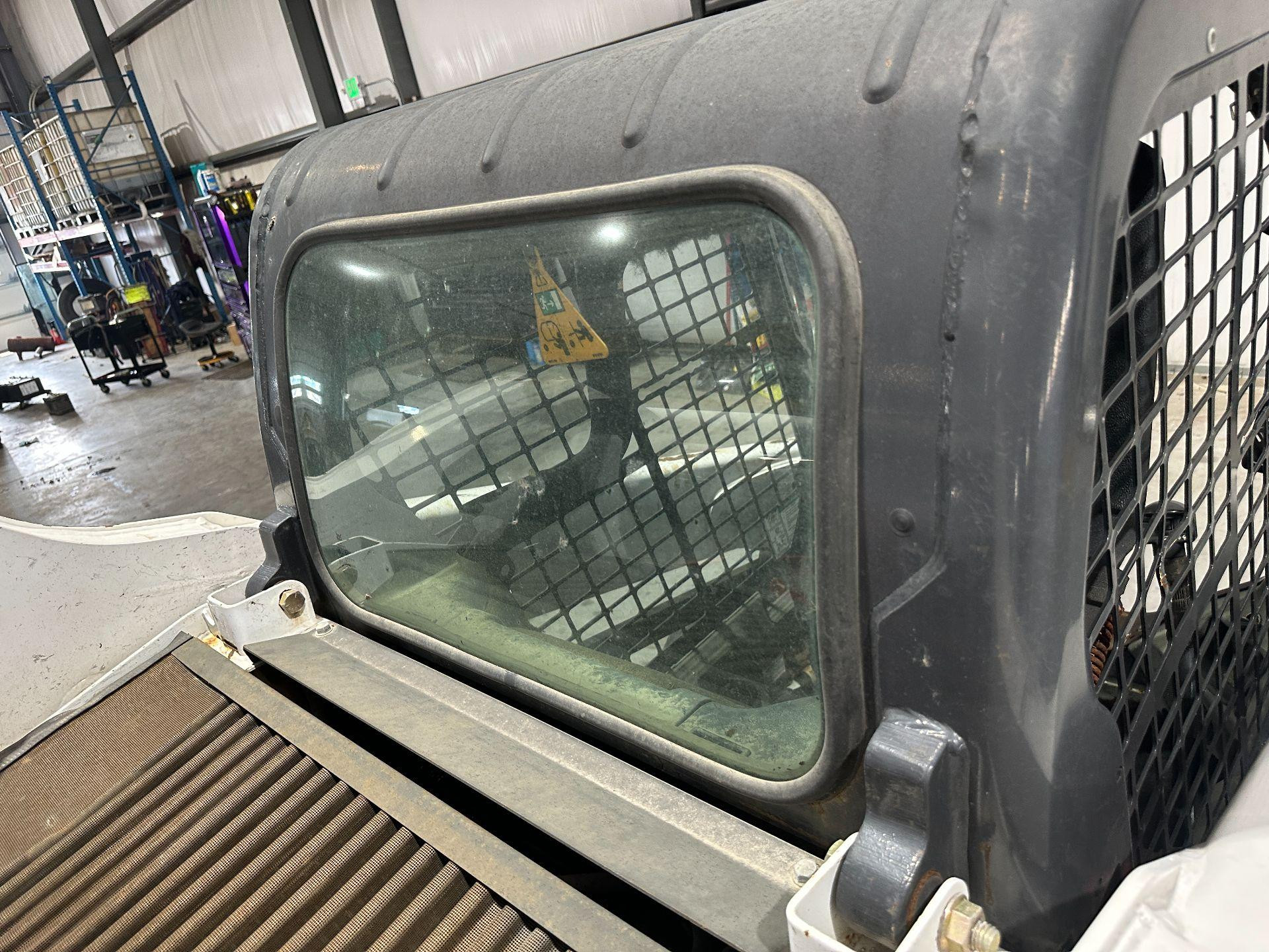 7219974 | Bobcat S570 Back Glass for Sale
