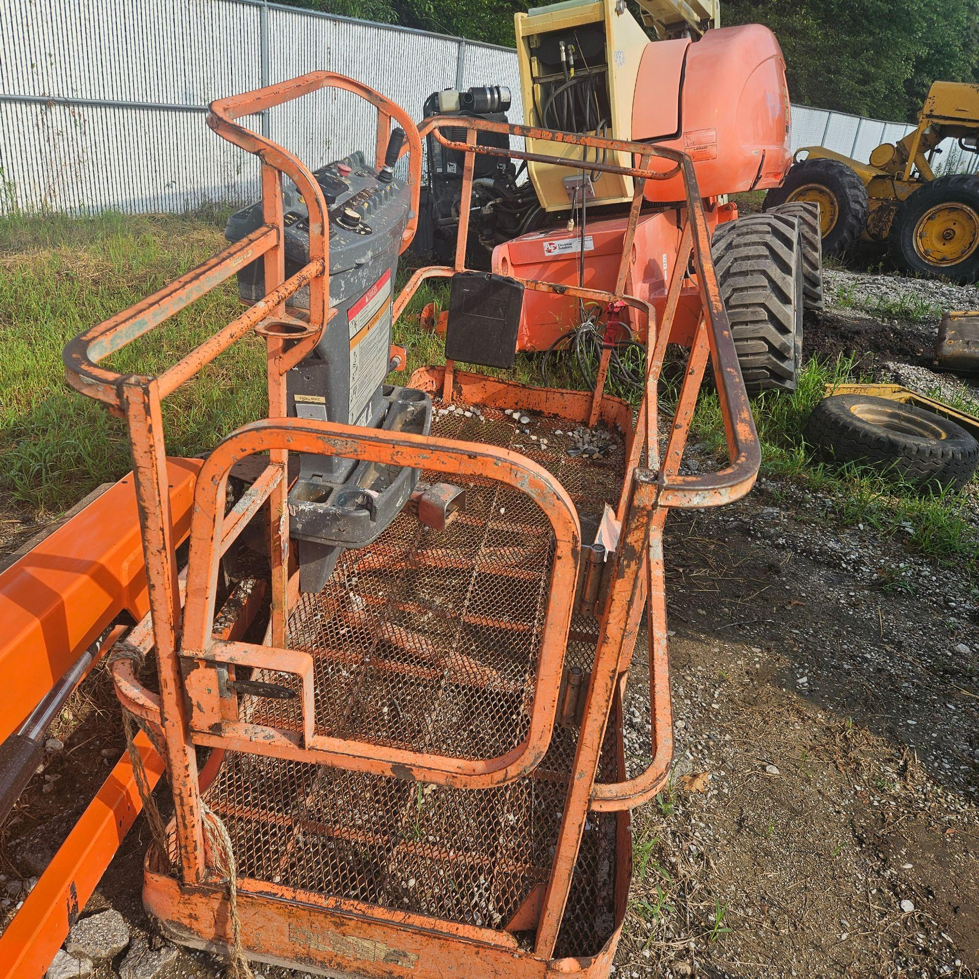 JLG 600S Basket/Platform for Sale