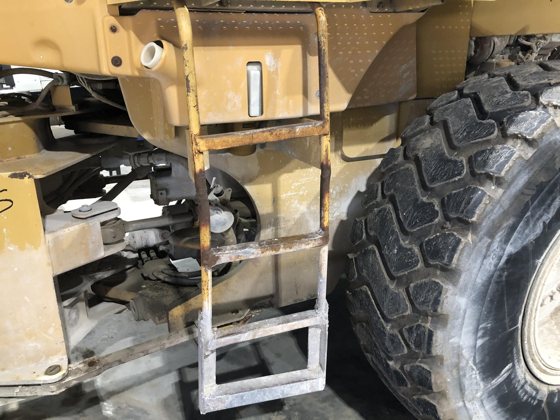 9C-9246 | CAT 928F Body, Misc. Parts for Sale