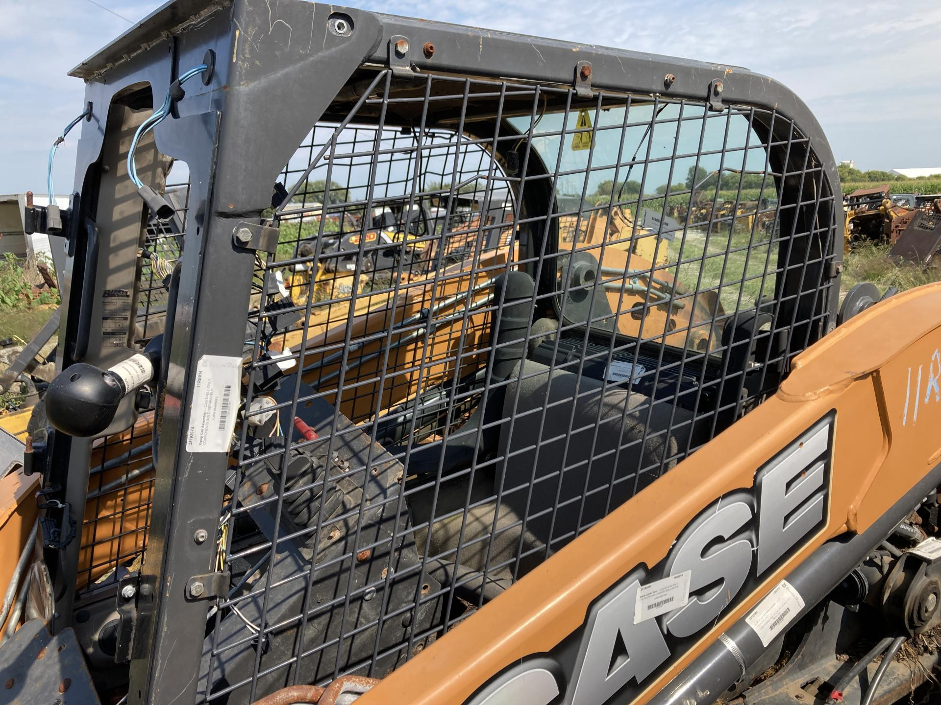 84307405 | Case SV300 Body, Misc. Parts for Sale