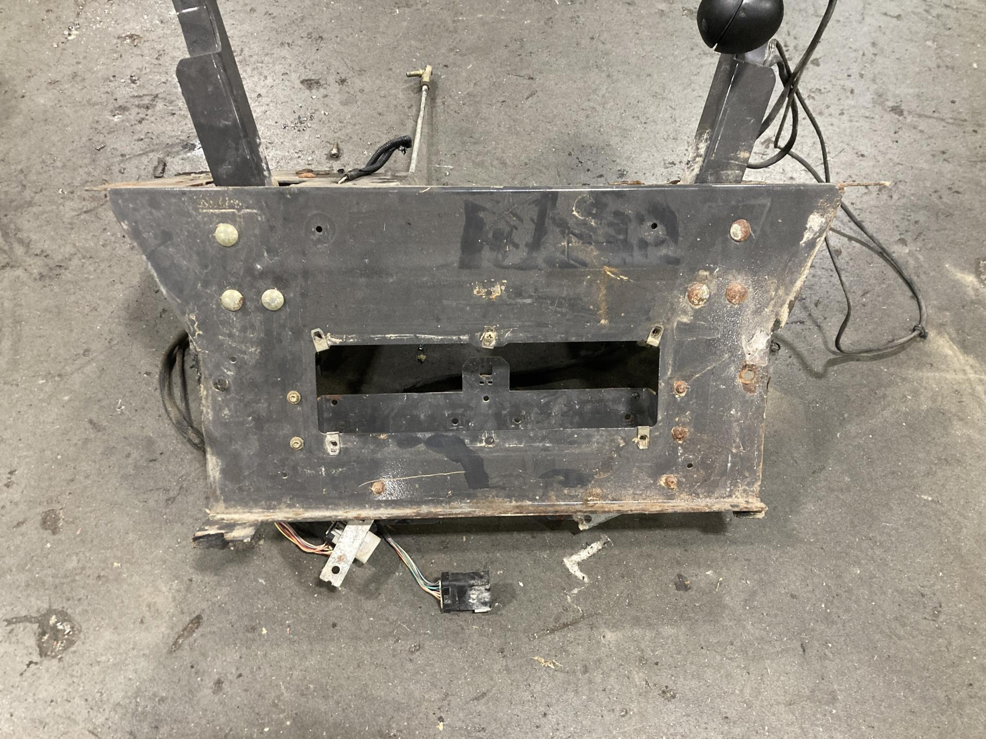 90348691,84351110,84339566,843 | Case TR310 Body, Misc. Parts for Sale