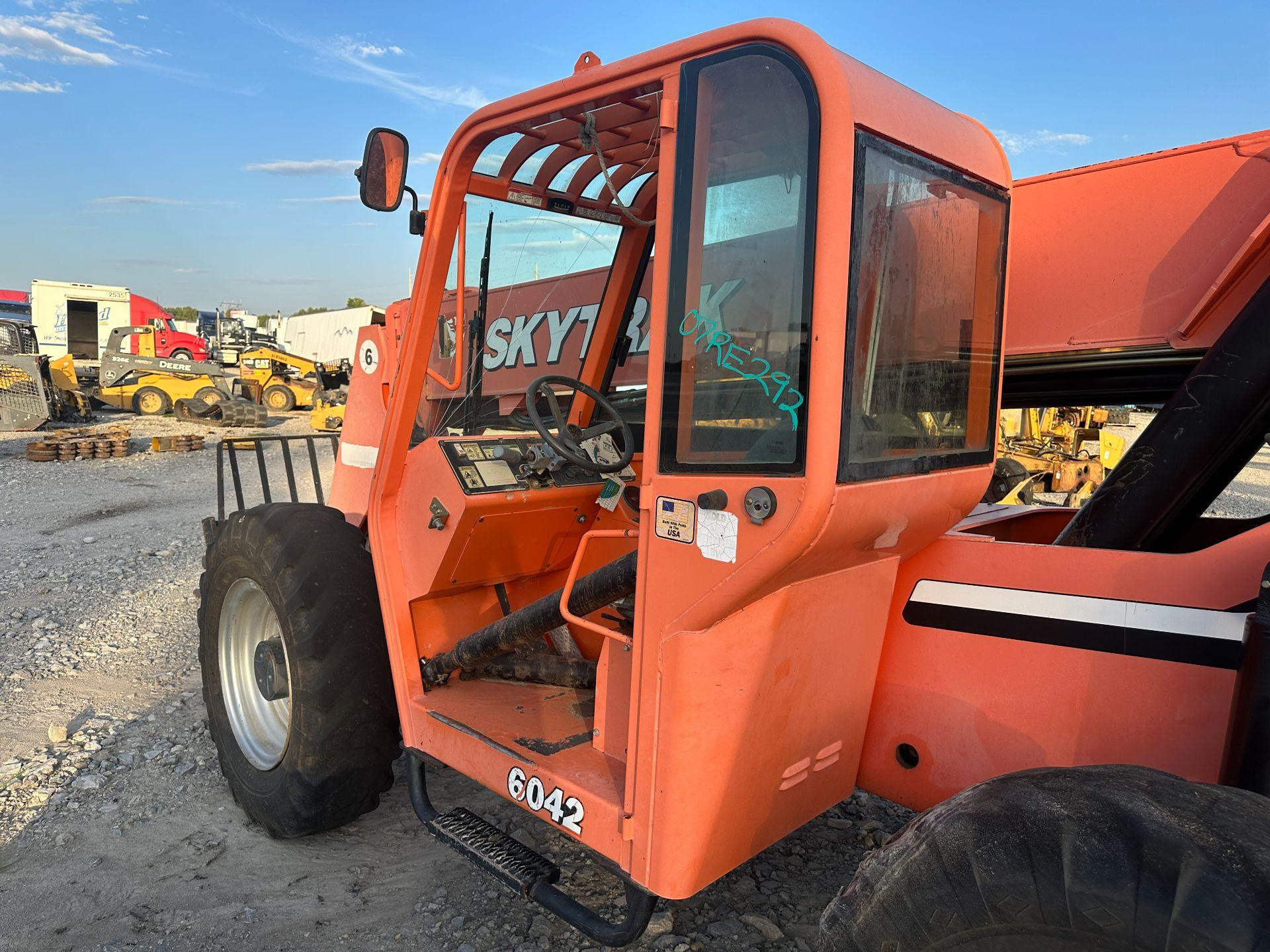 7138857 | Skytrak 6042 Cab Assembly for Sale