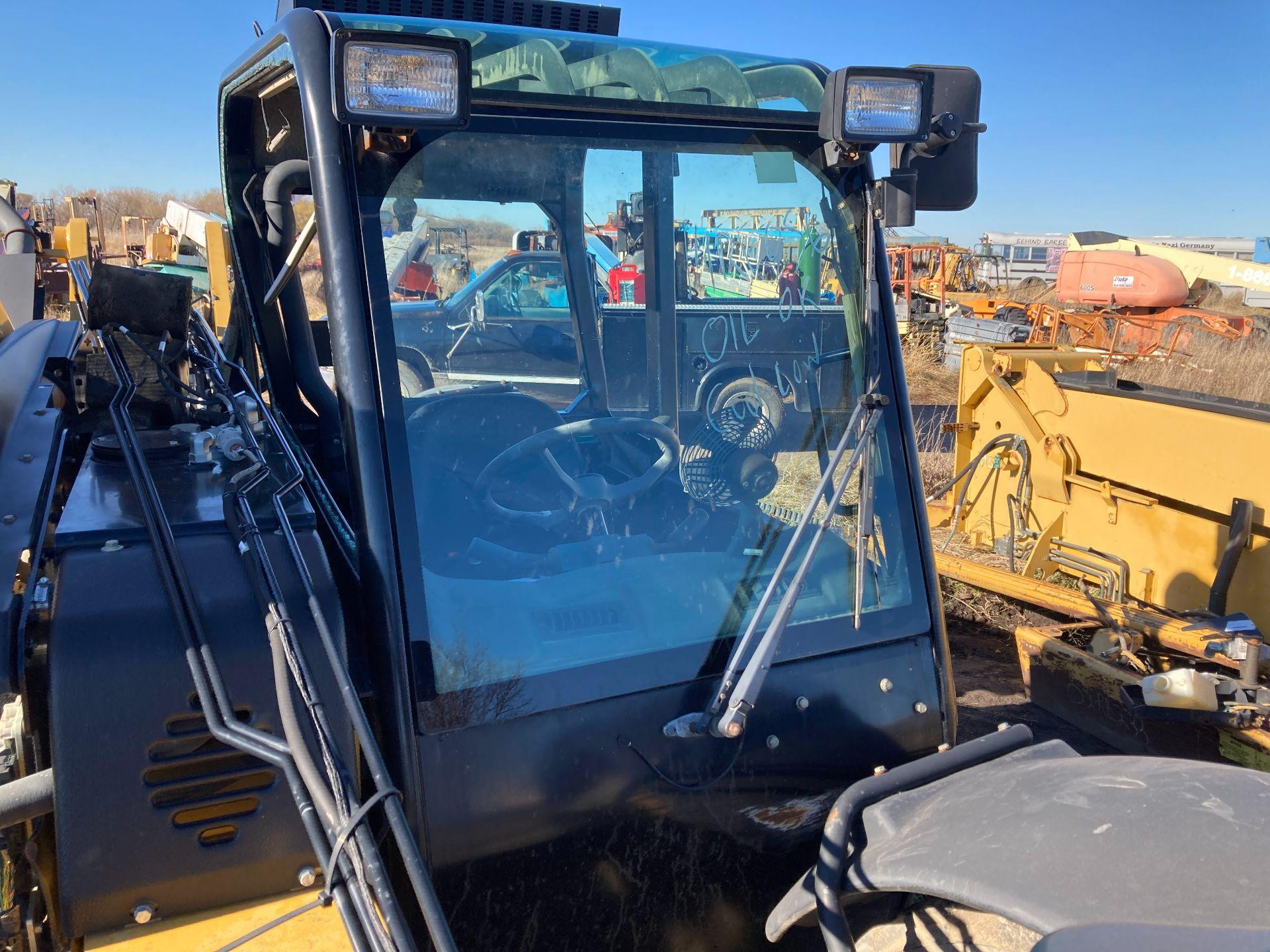 398-1986 | CAT TL642 Cab Assembly for Sale