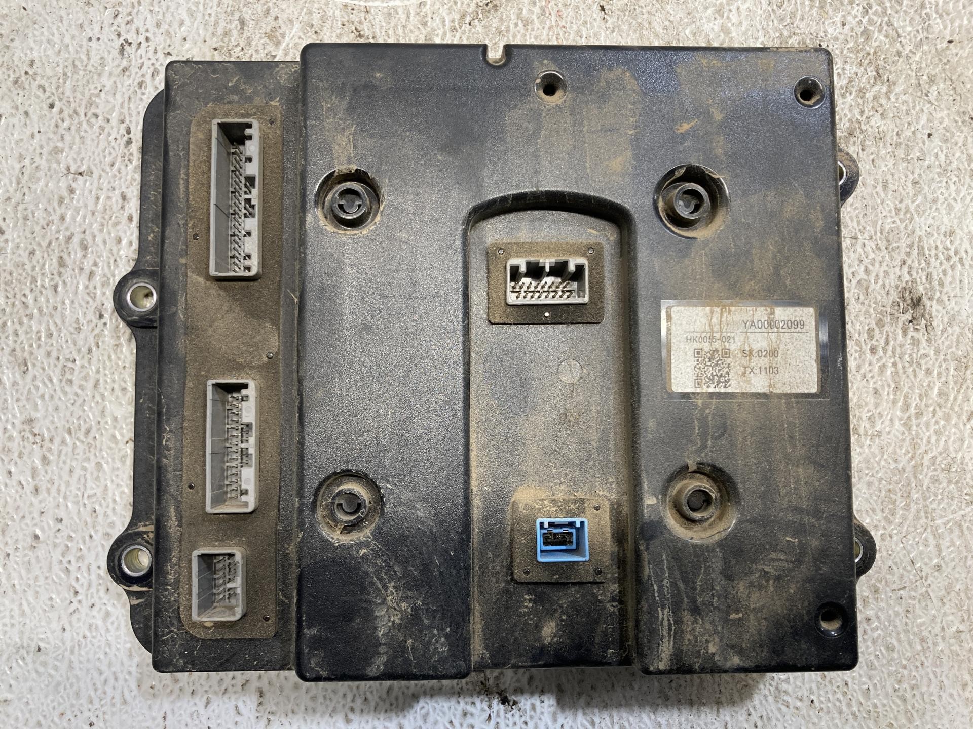 YA00002099 | John Deere 180G Control Module for Sale