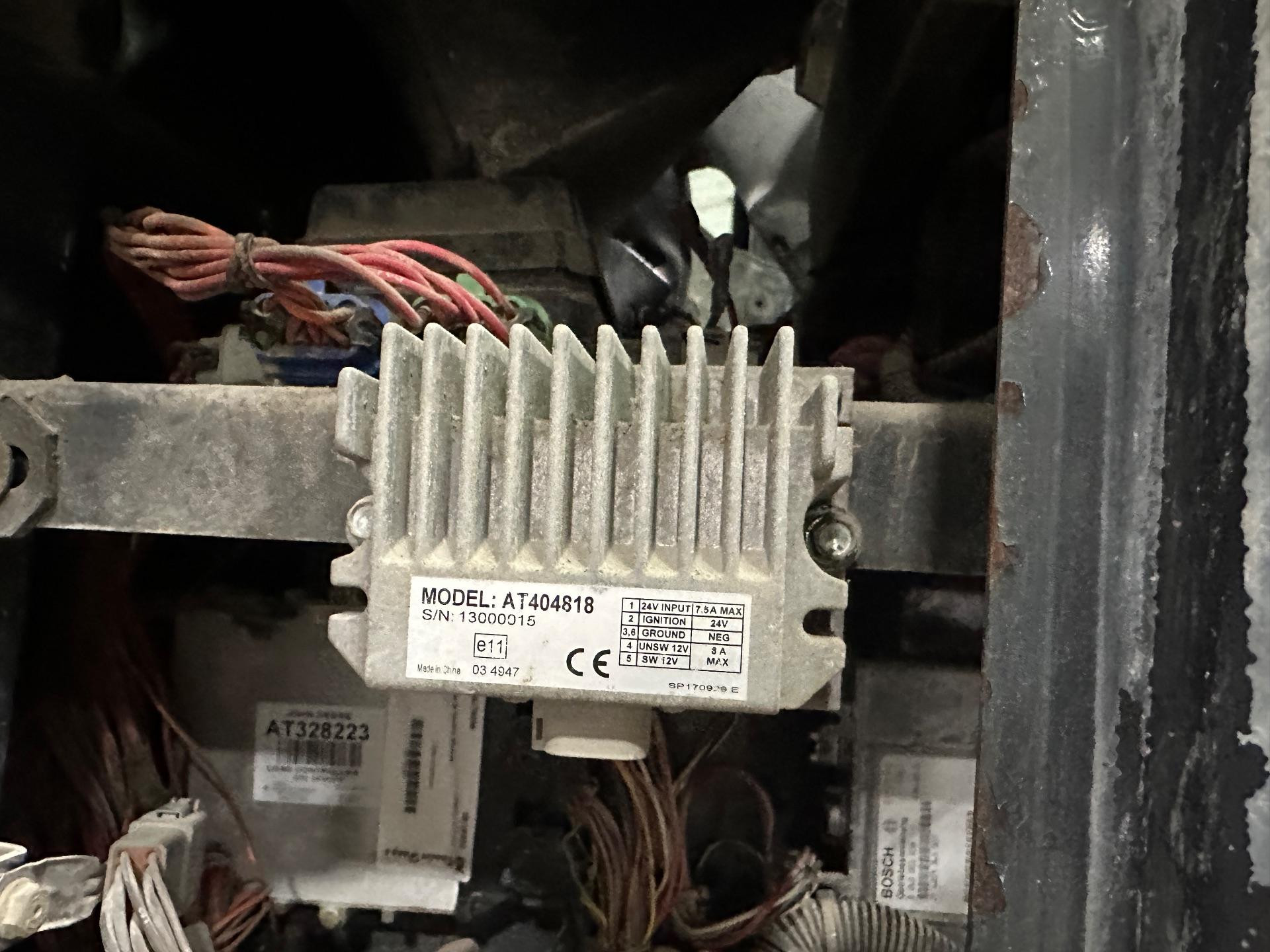 AT404818 | John Deere 544J Control Module for Sale