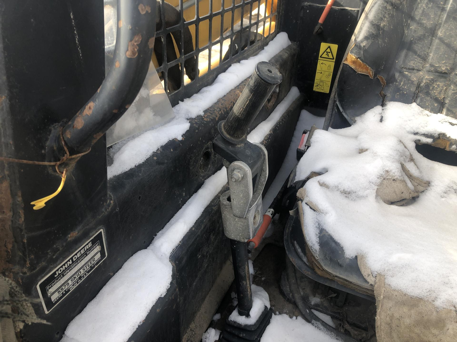 John Deere 5575 Controls for Sale