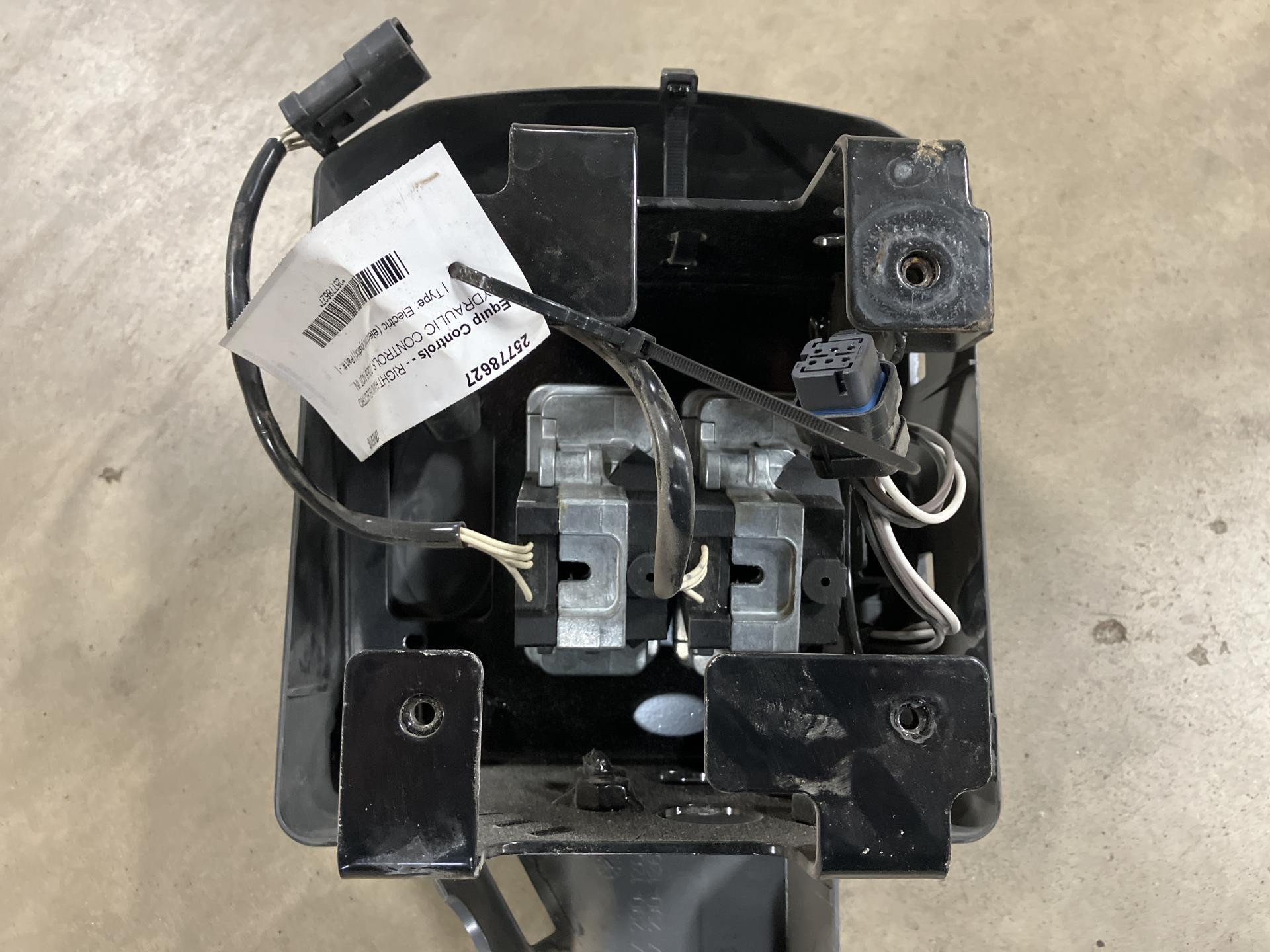 CAT 950M Controls for Sale