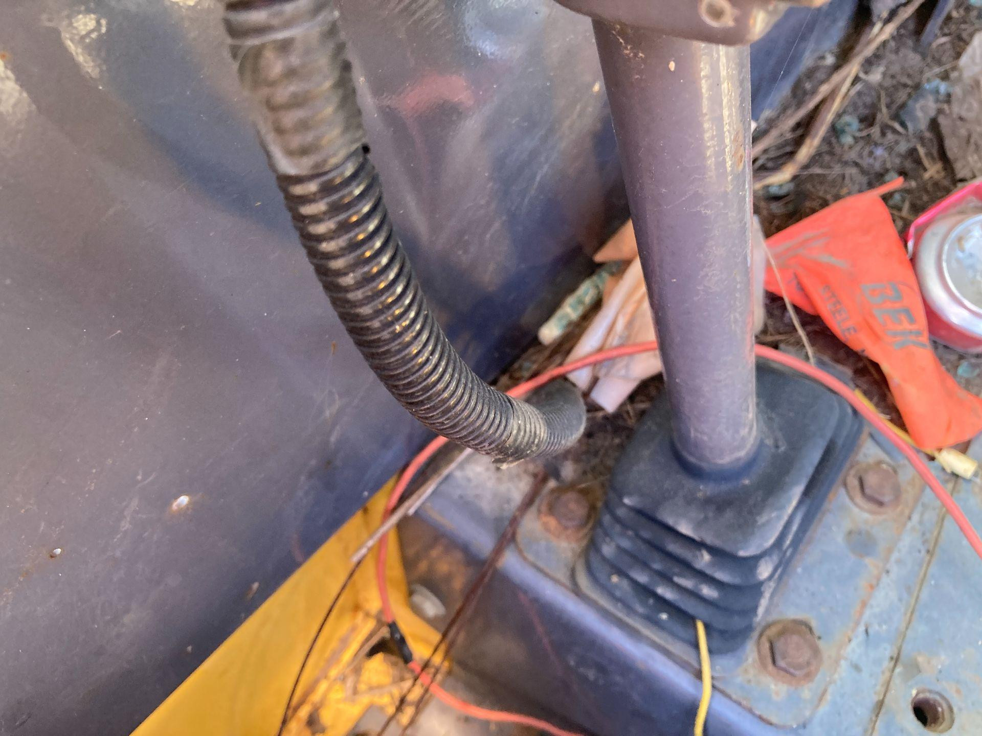 86635122 | New Holland LS180 Controls for Sale