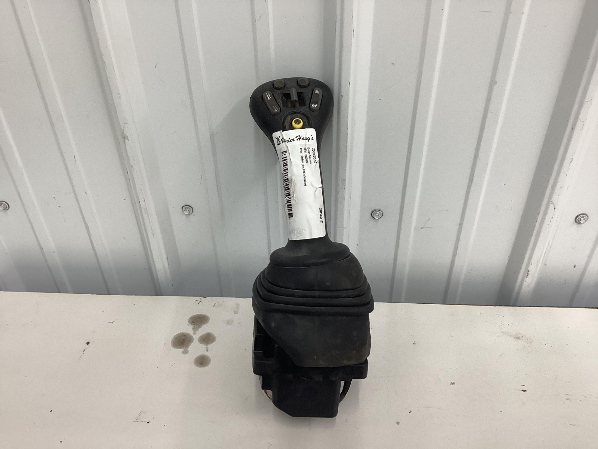 7266826 | Bobcat T770 Controls for Sale