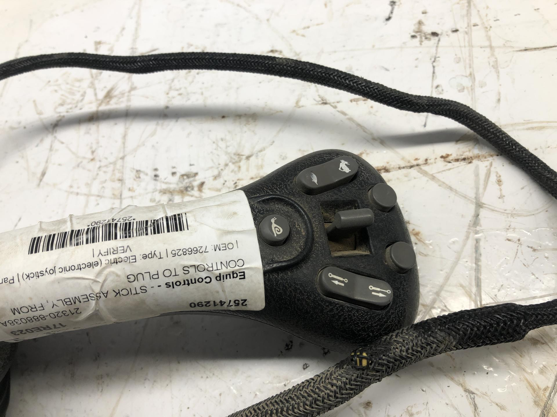 7266825 | Bobcat T770 Controls for Sale