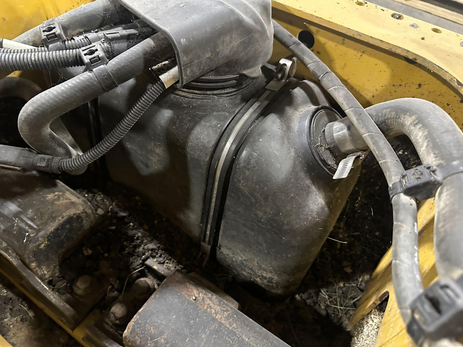 507-9122 | CAT 299D3 Equip DEF Tank for Sale