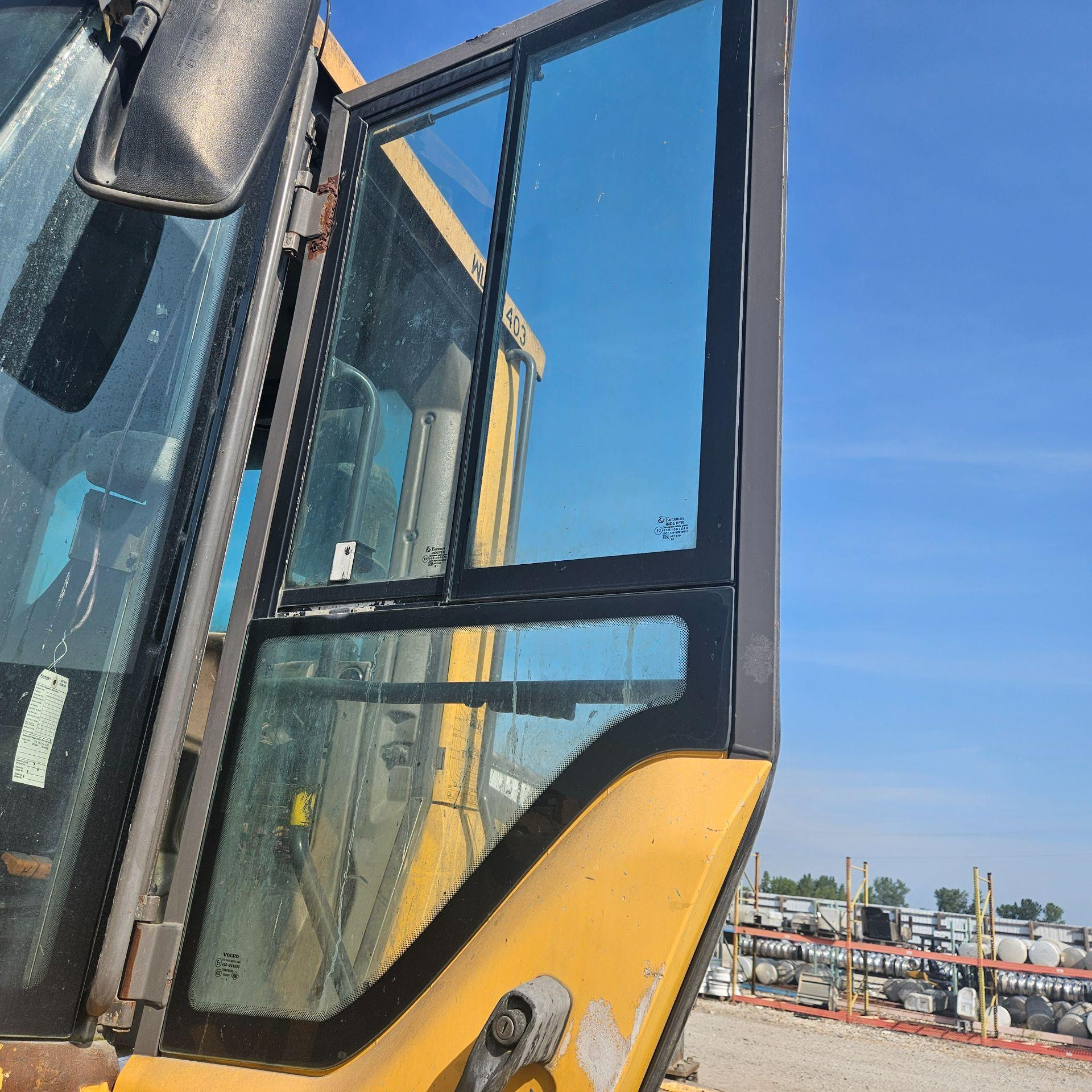 VOE11412290 | Volvo L90F Door Assembly for Sale