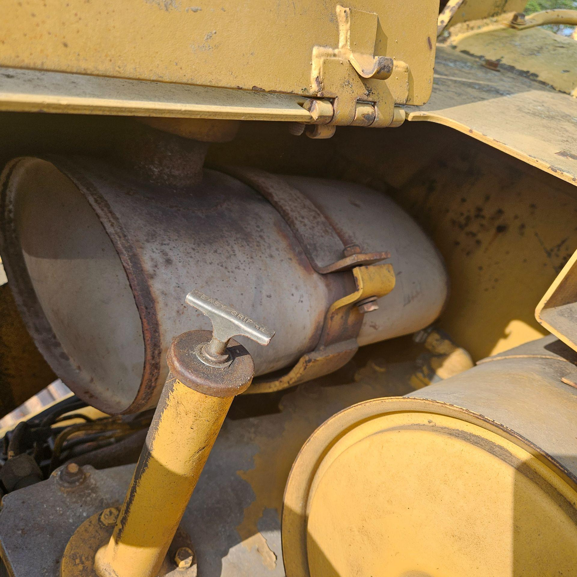 7N-4674 | CAT 931C Exhaust for Sale