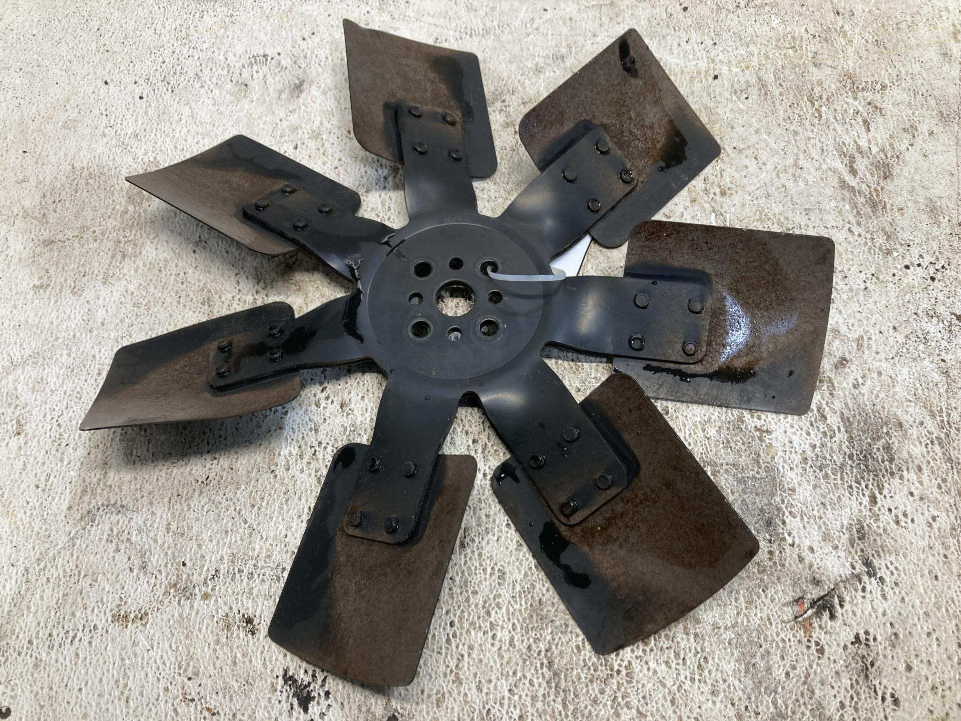 1998736C1 | Case 1840 Fan Blade for Sale