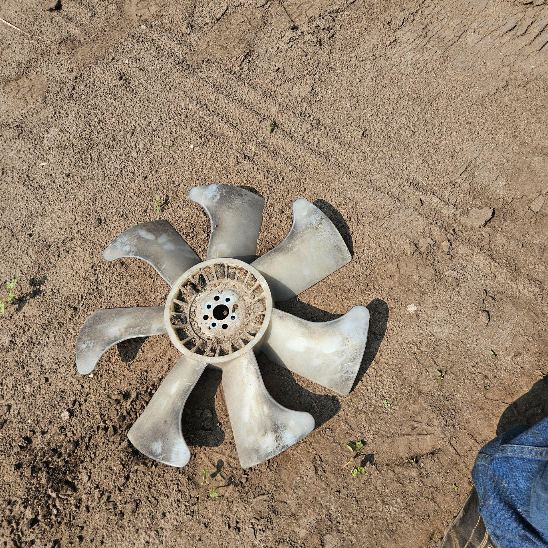 1G377-74110 | Kubota SSV75 Fan Blade for Sale