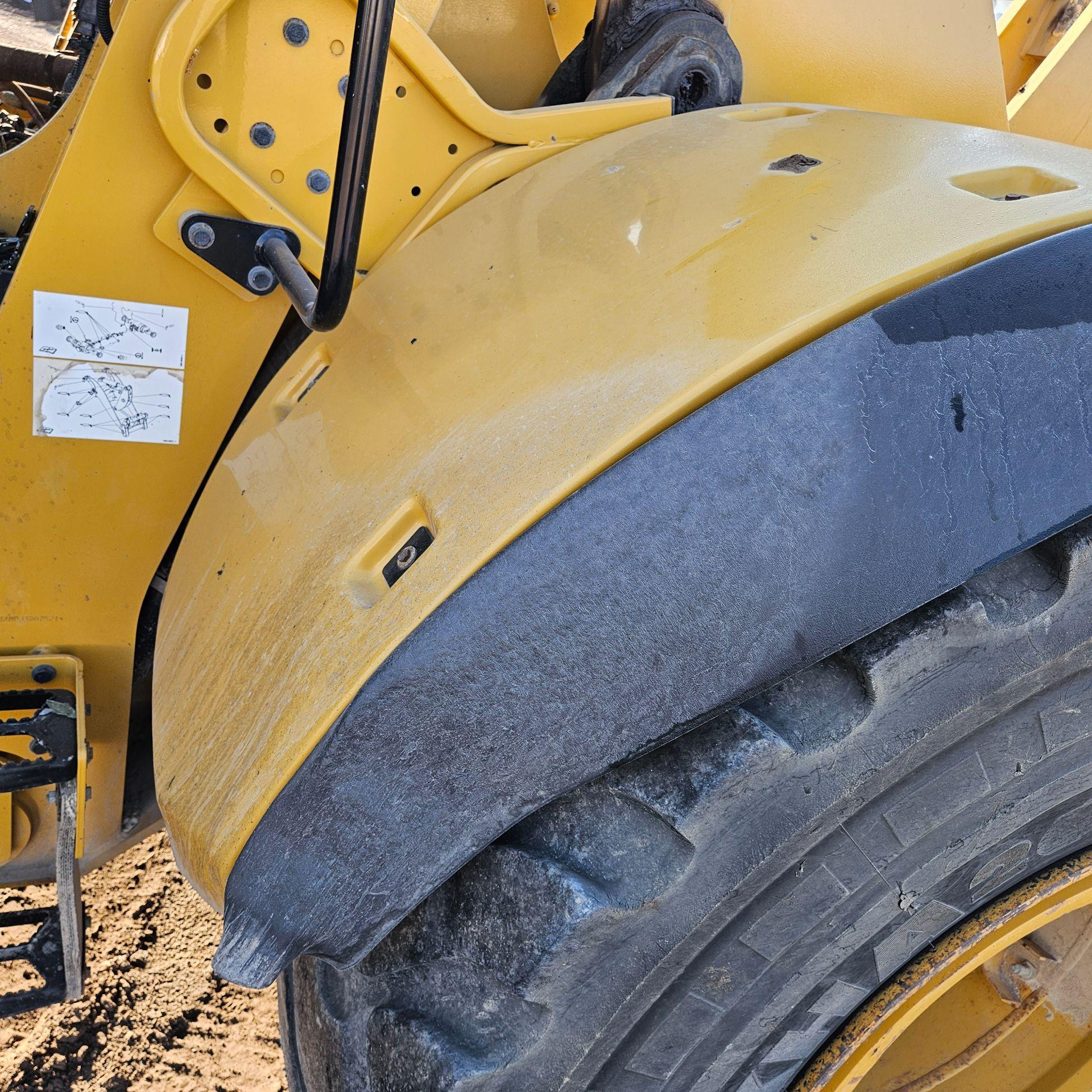 371-6227 | CAT 938M Fender for Sale