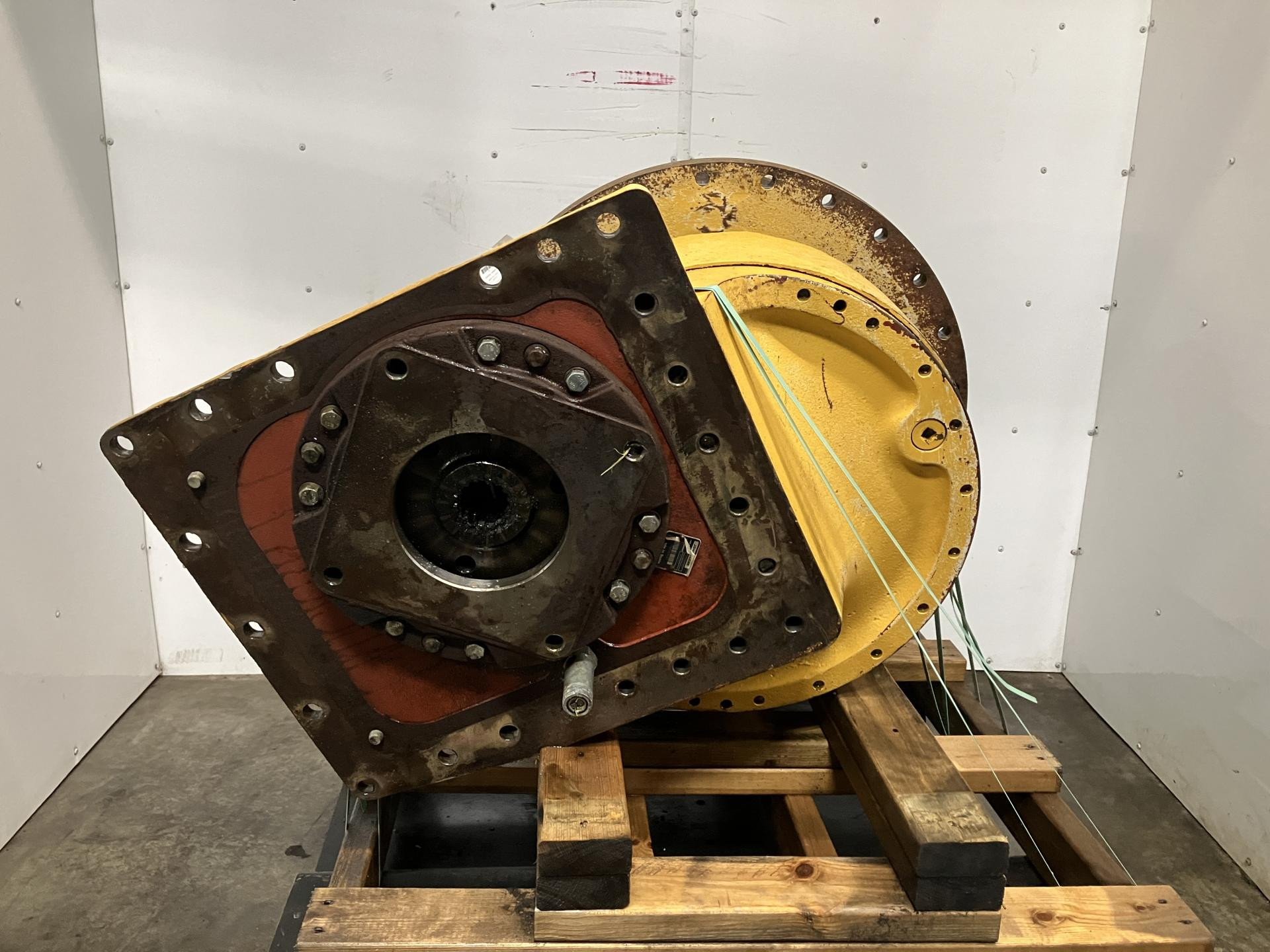 AT466310 | John Deere 850K Final Drive for Sale