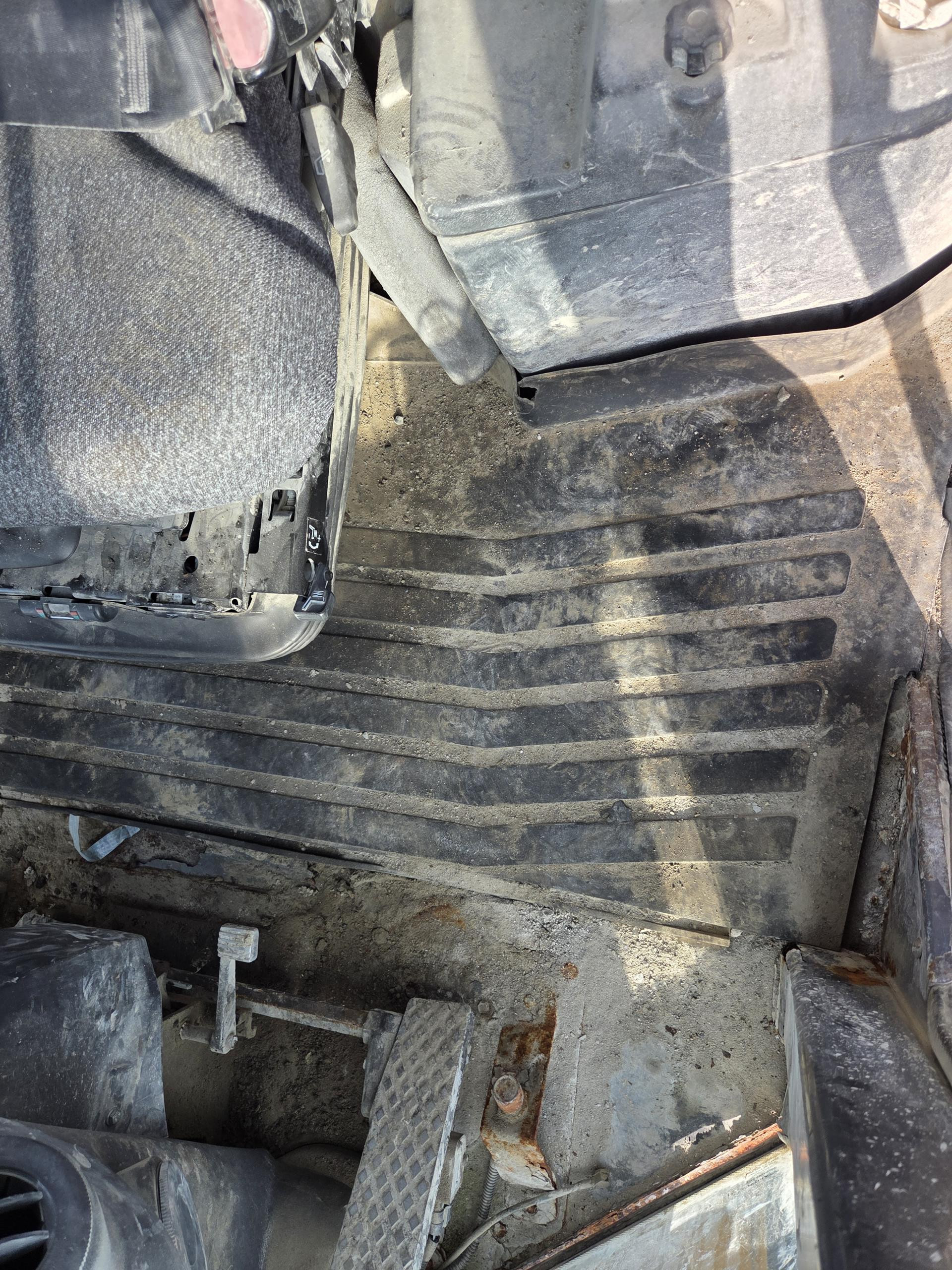 John Deere 724K Equip Floor Mat for Sale