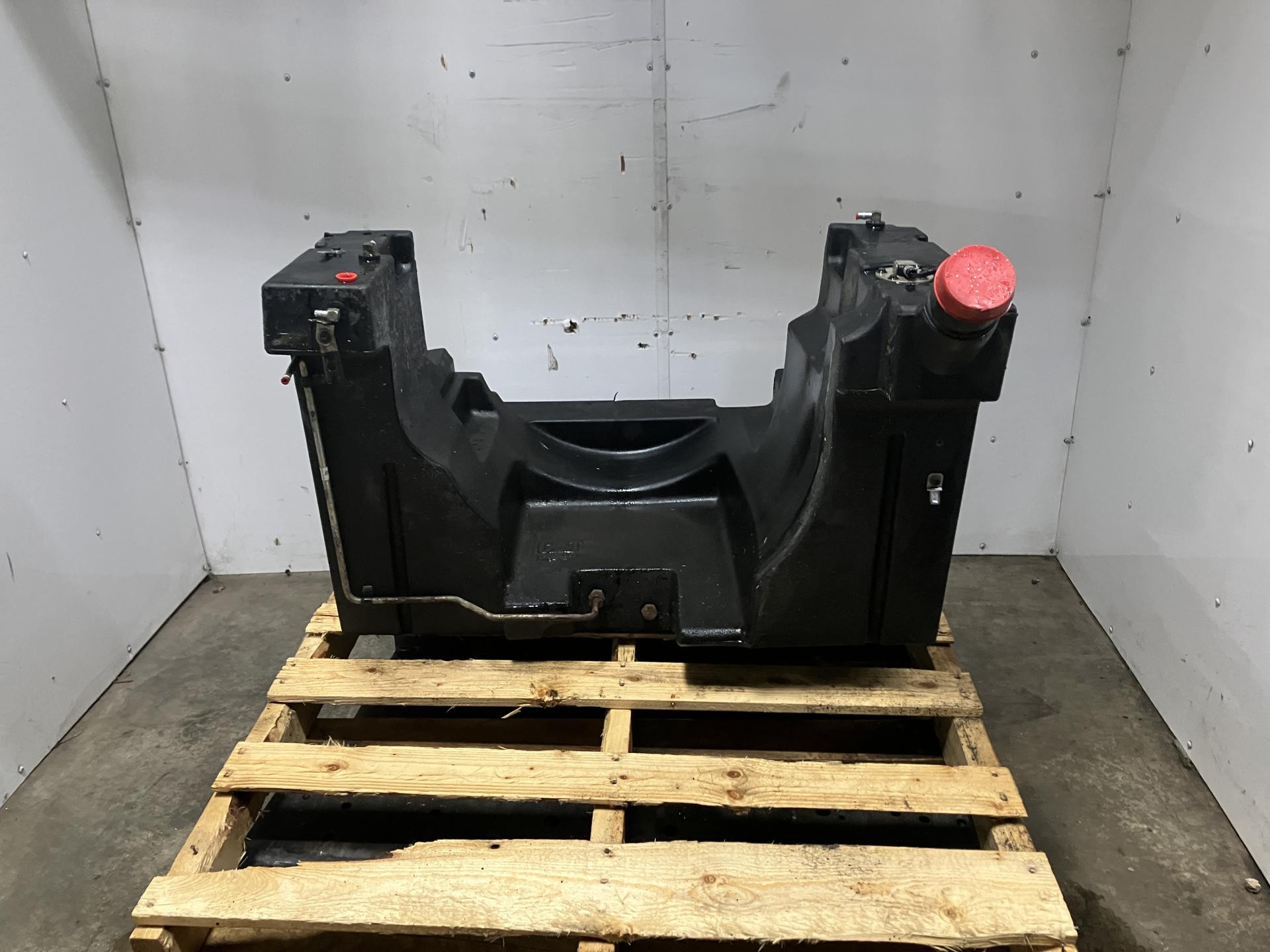 491-1057 | CAT 279D Fuel Tank for Sale