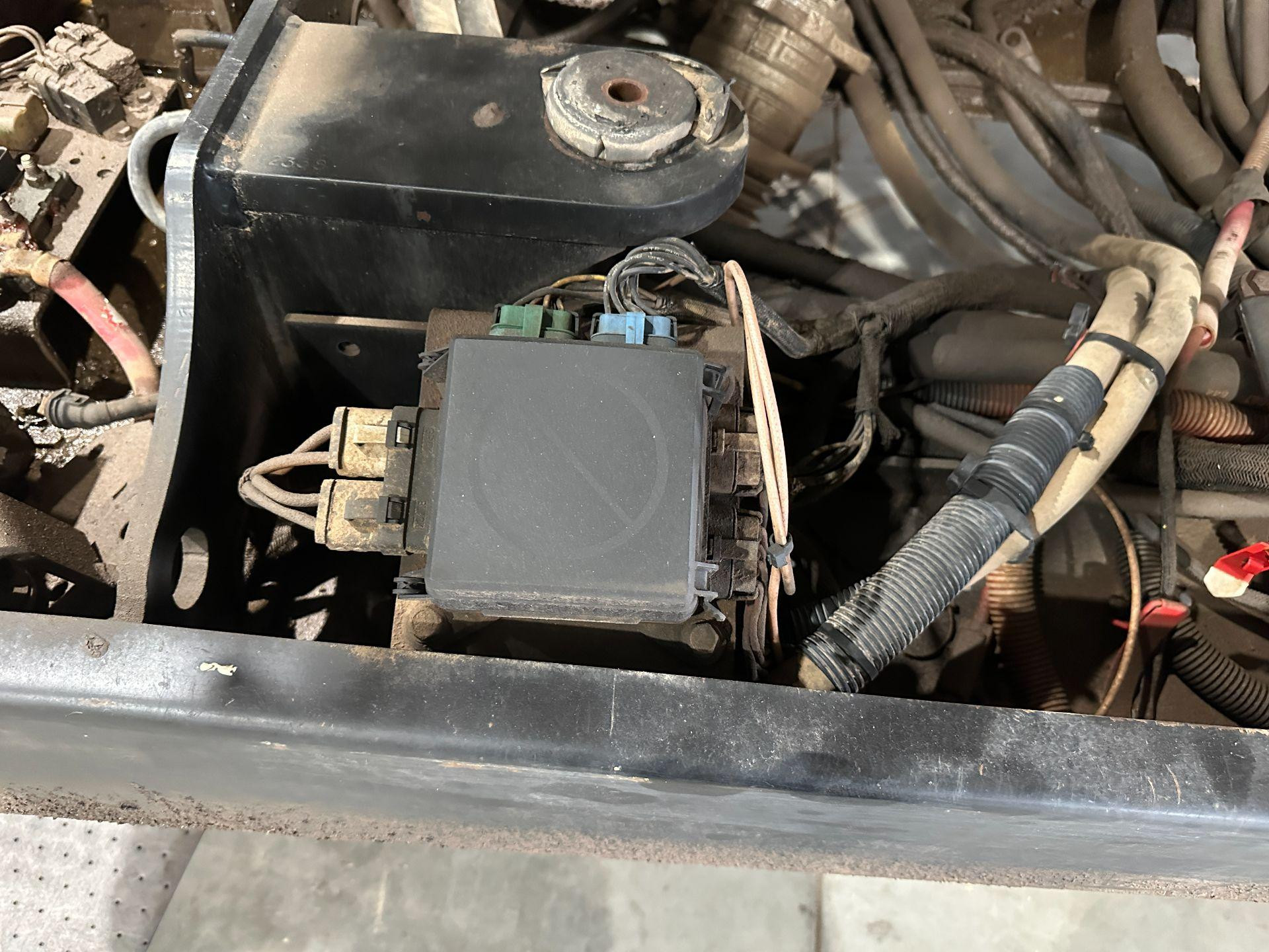 CAT TL1255C Equip Fuse Panel for Sale