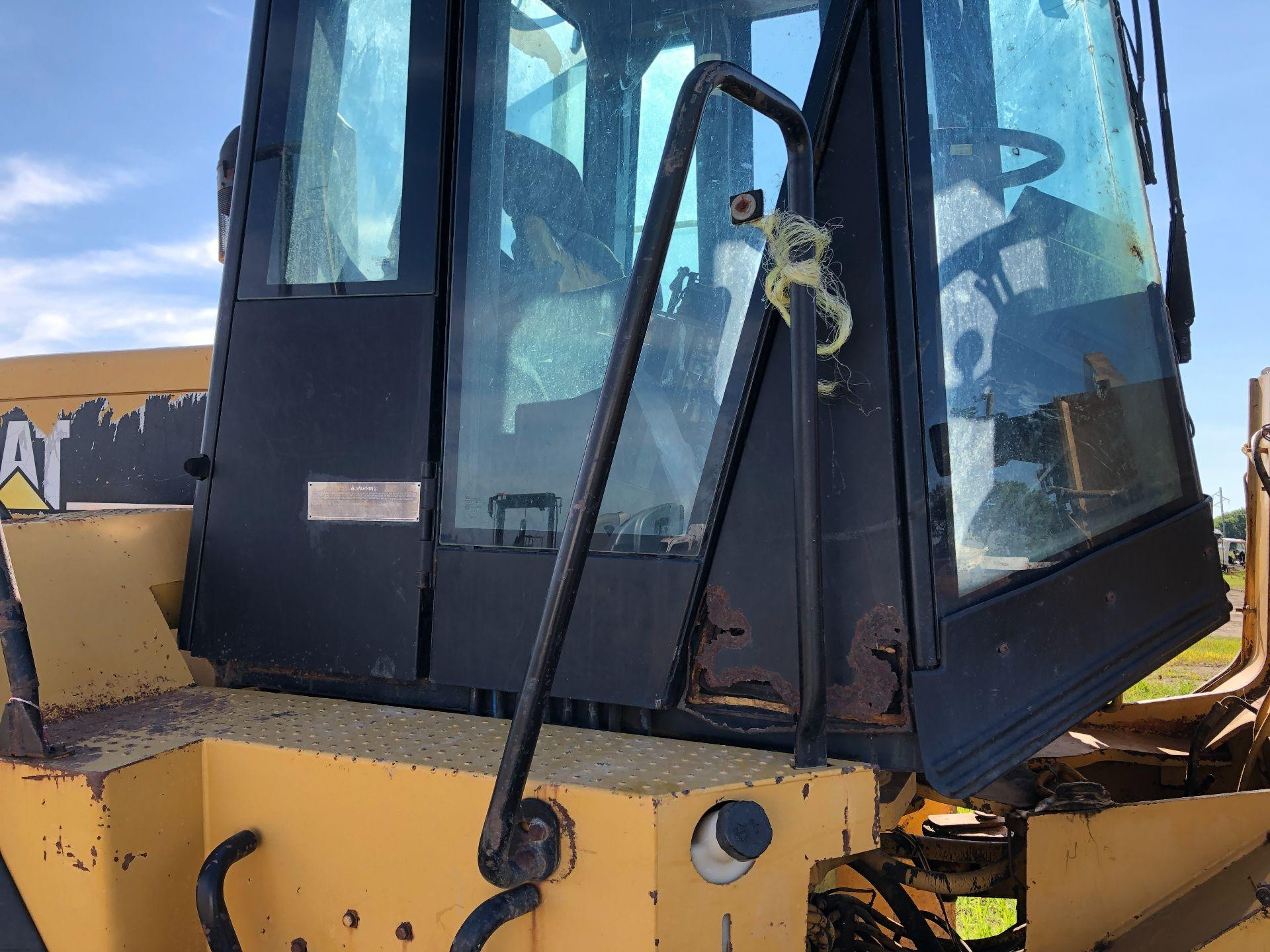 132-0340 | CAT 950G Equip Grab Handle for Sale