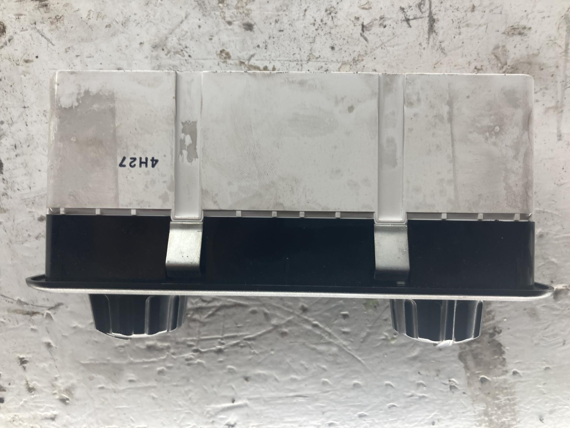 Kubota SVL75-3 Heater & AC Control for Sale