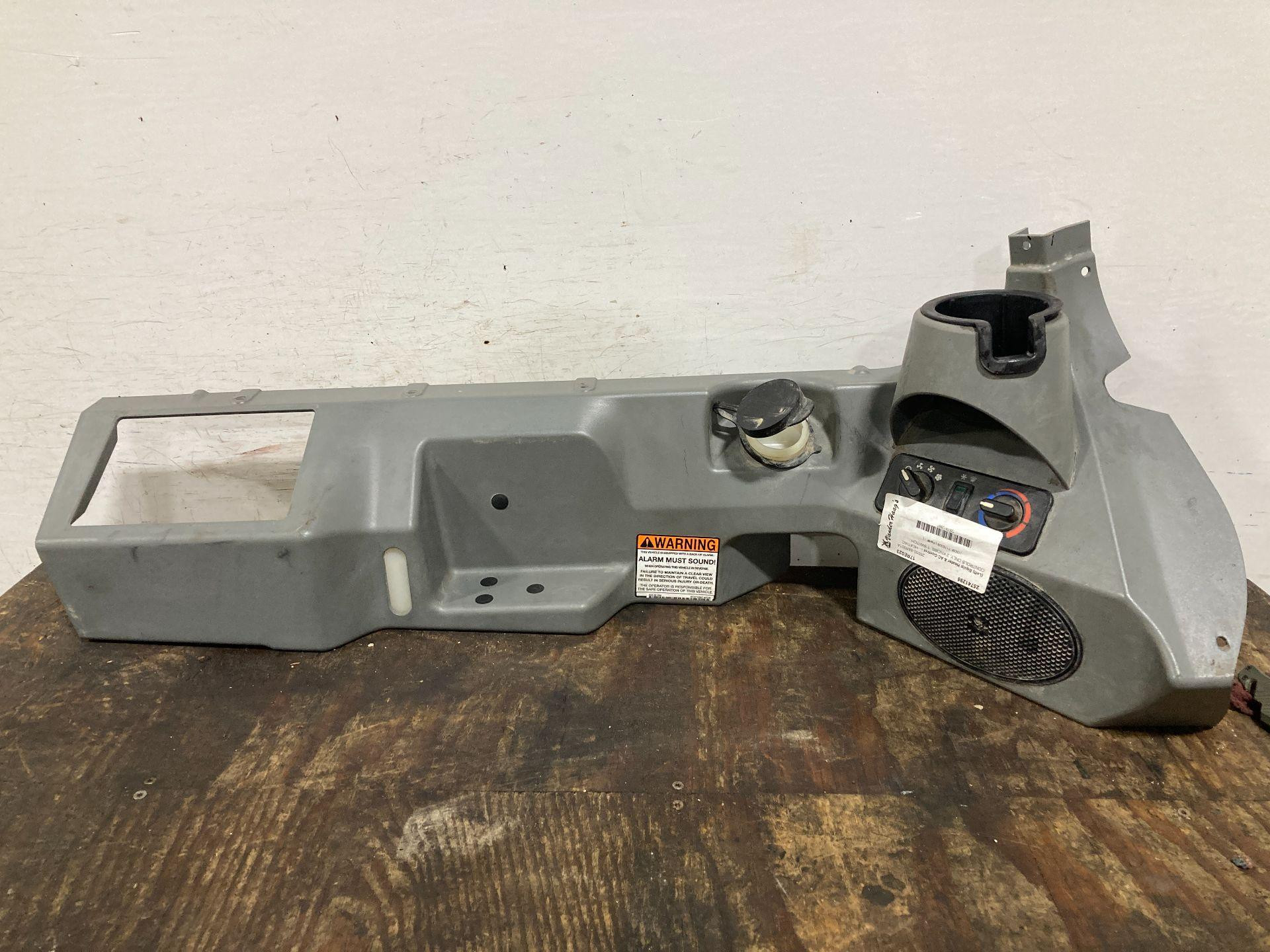 7176309 | Bobcat T770 Heater & AC Control for Sale