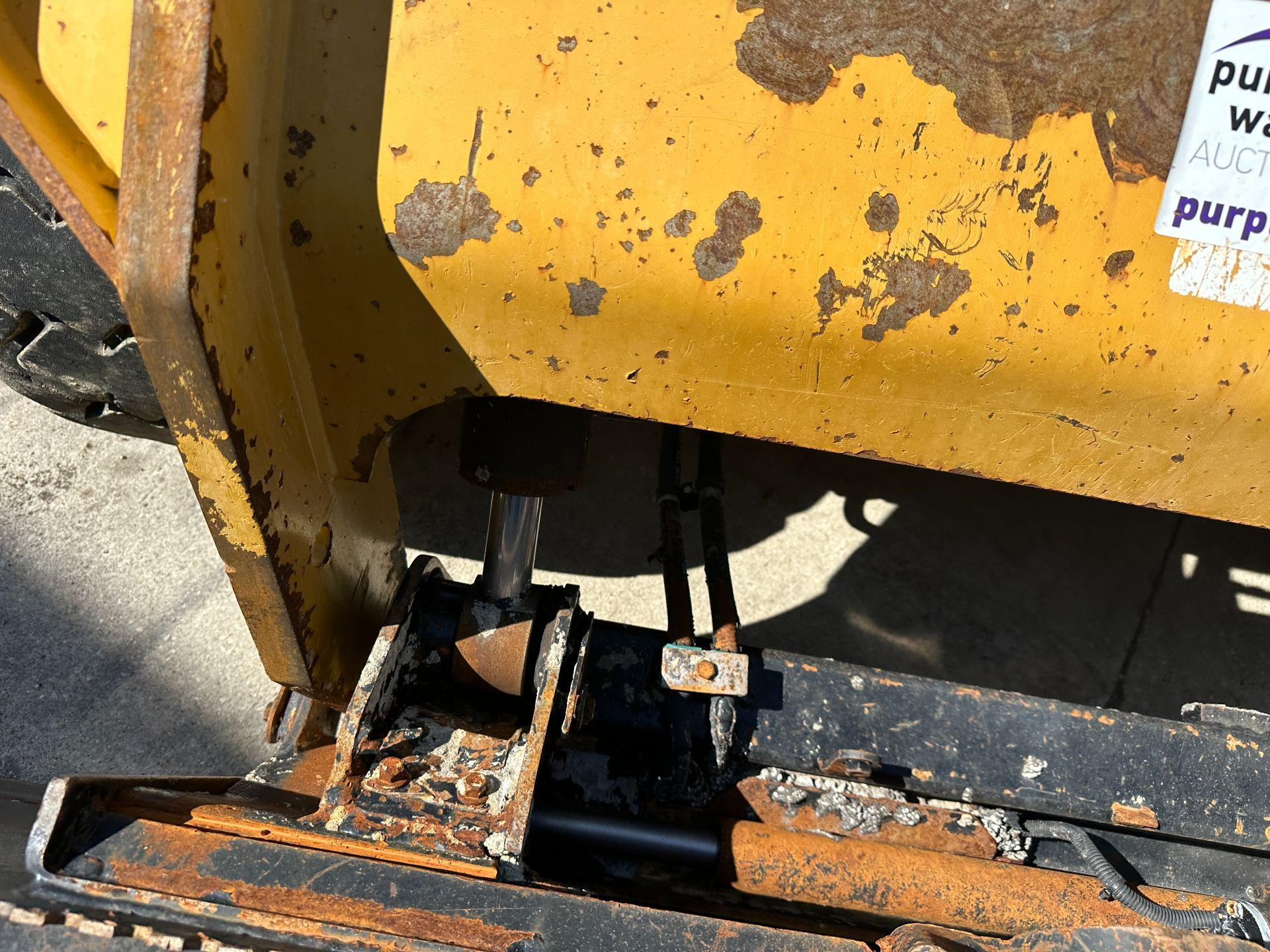 604-2012 | CAT 272D2 XHP Hydraulic Cylinder for Sale