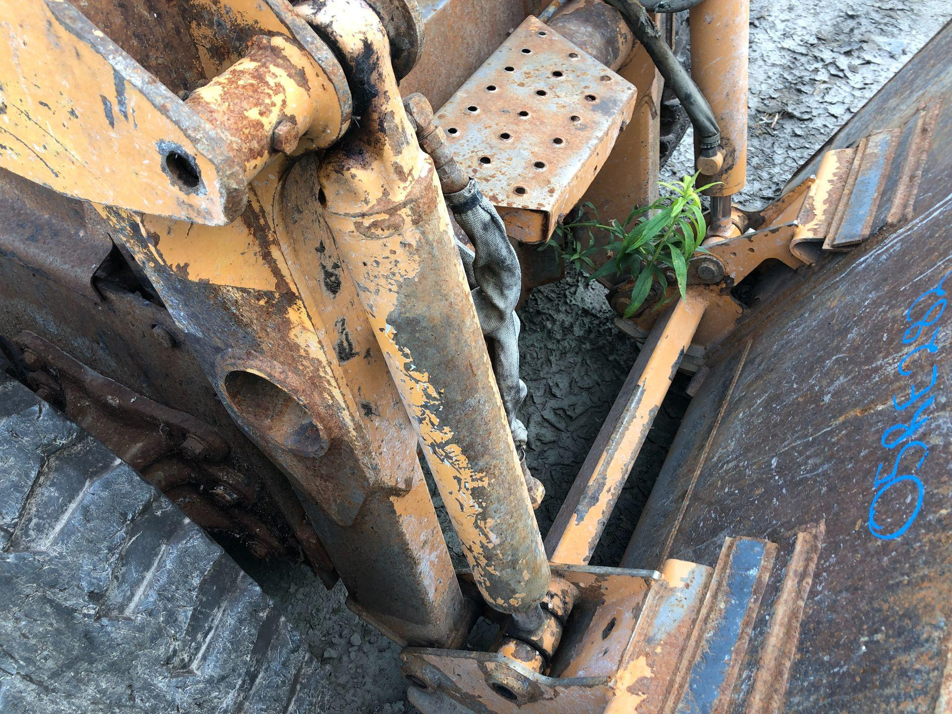 86614637 | Case 420CT Hydraulic Cylinder for Sale