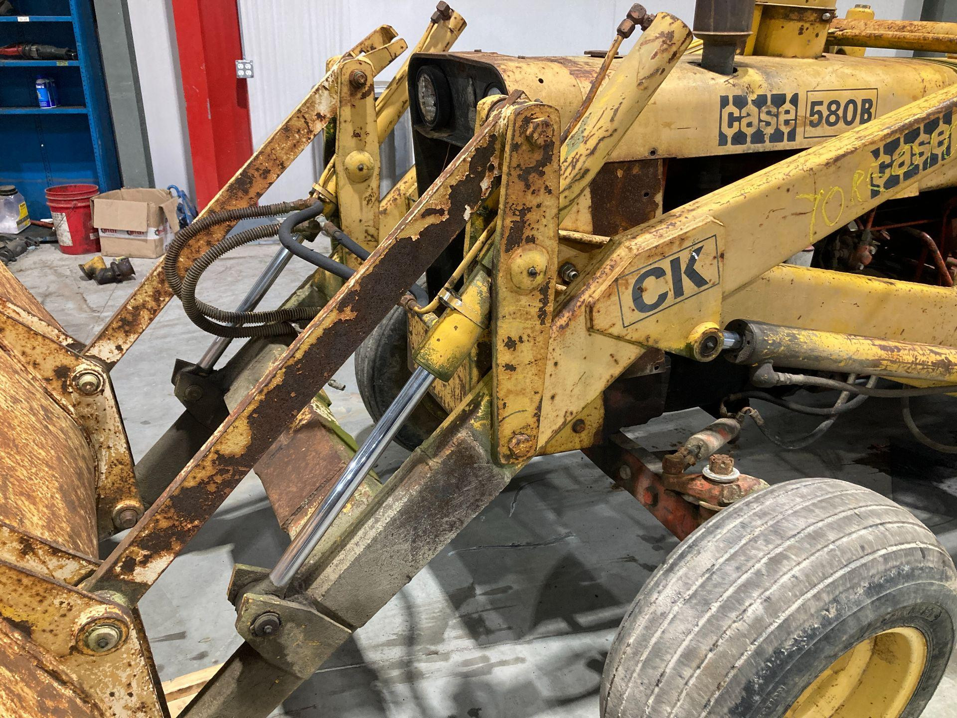 G101187 | Case 580B CK Hydraulic Cylinder for Sale