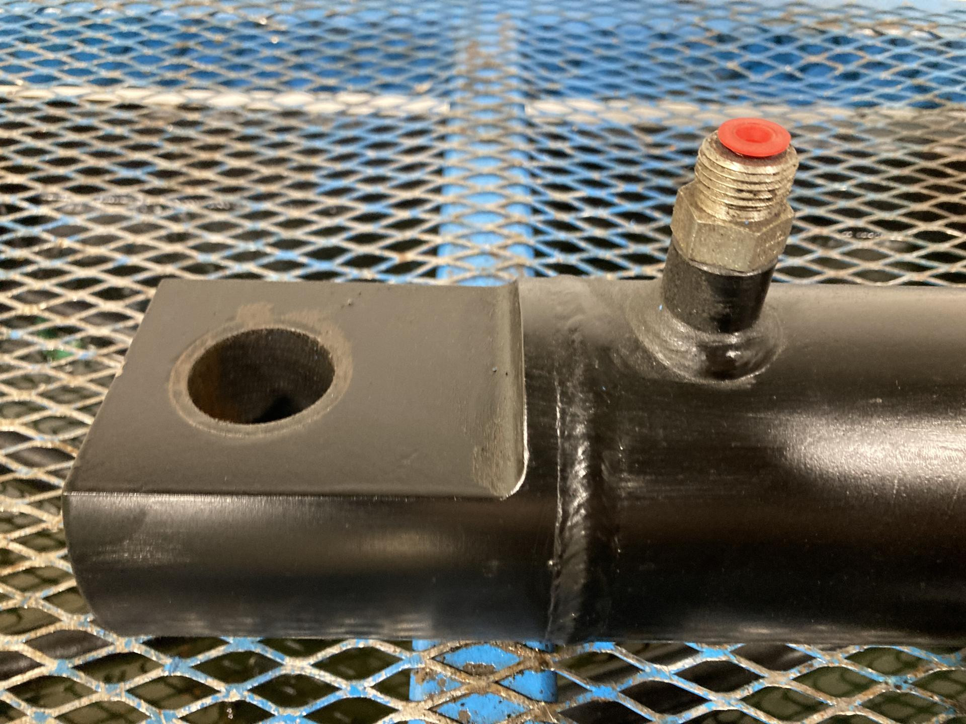 1001150539 | JLG 800A Hydraulic Cylinder for Sale