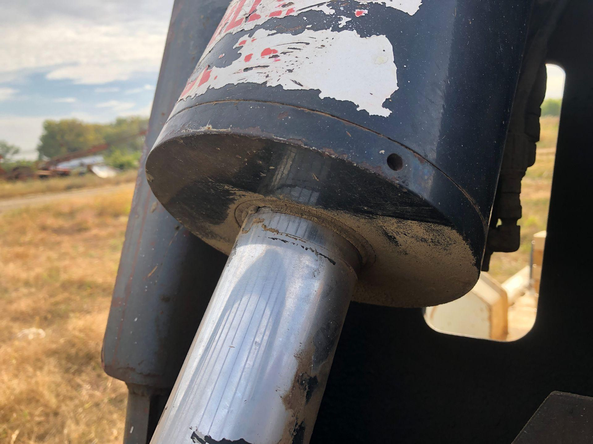 7-316-238 | Terex TH842C Hydraulic Cylinder for Sale