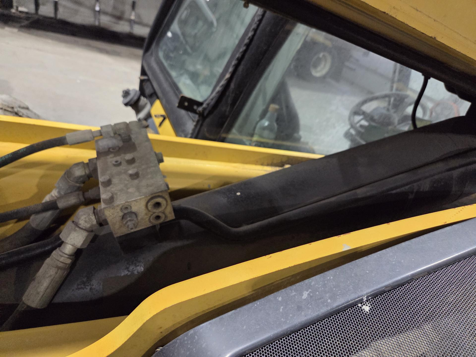 583-5538 | CAT TL943D Hydraulic Cylinder for Sale