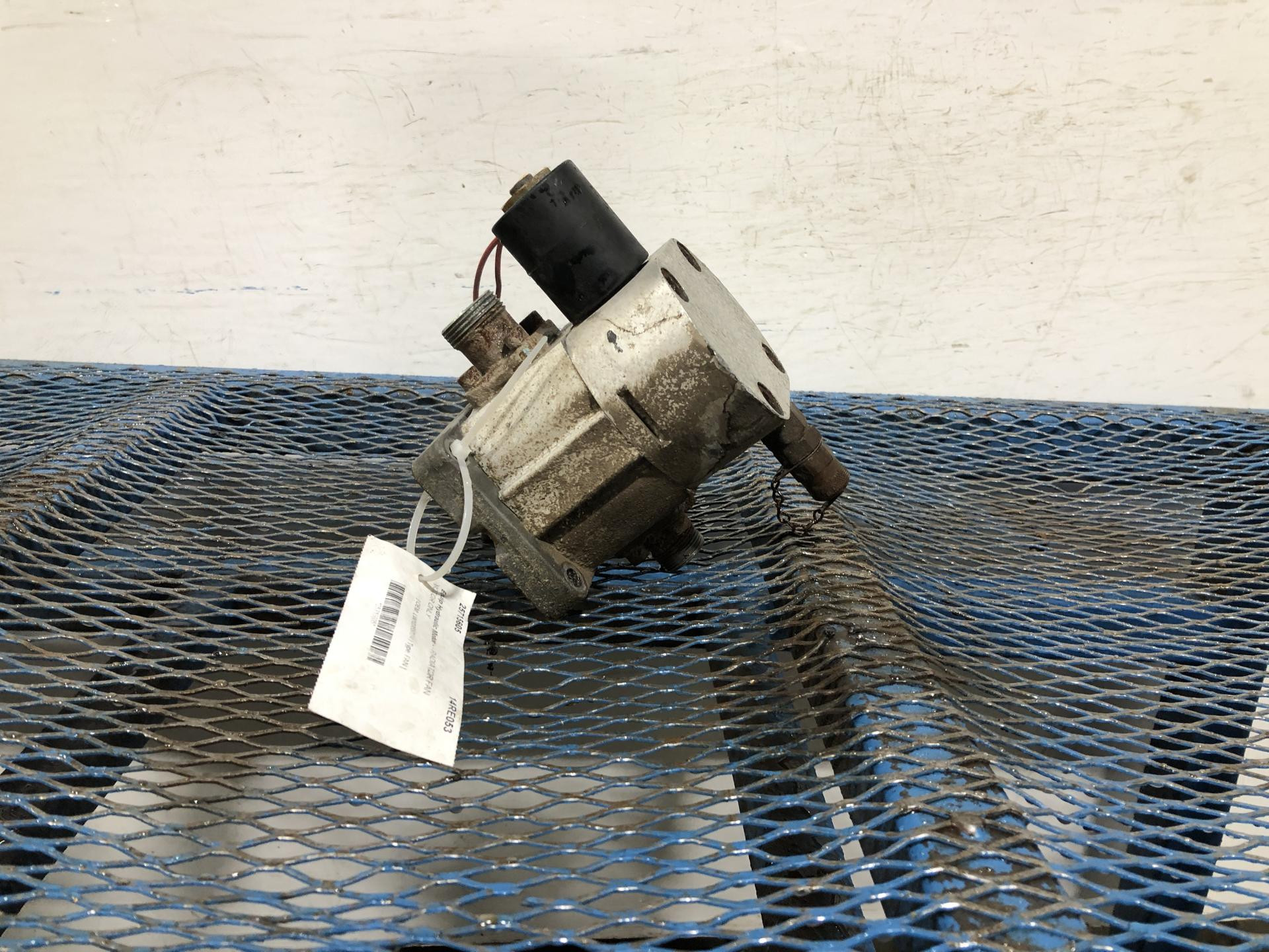 LW10356724 | John Deere 344K Hydraulic Motor for Sale