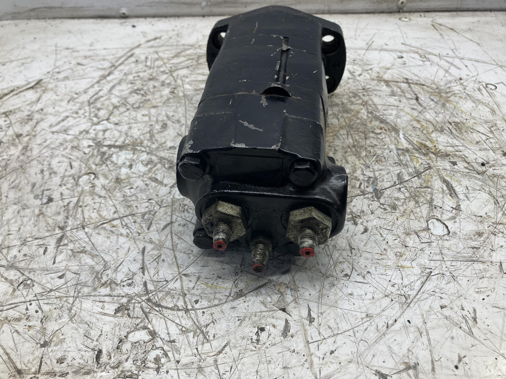 296426857 | Vermeer D23X30 Hydraulic Motor for Sale