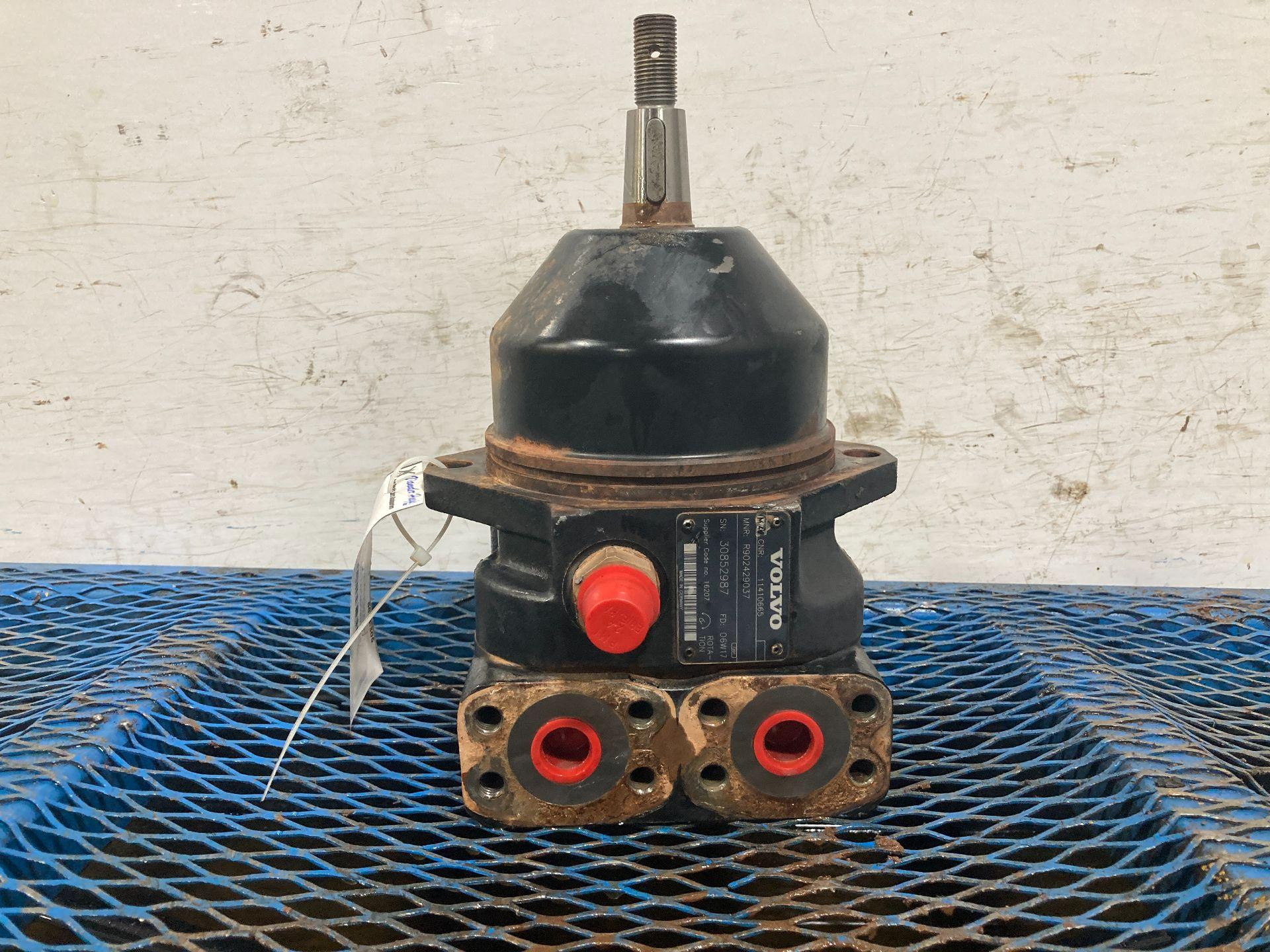 Volvo L150E Hydraulic Motor for Sale