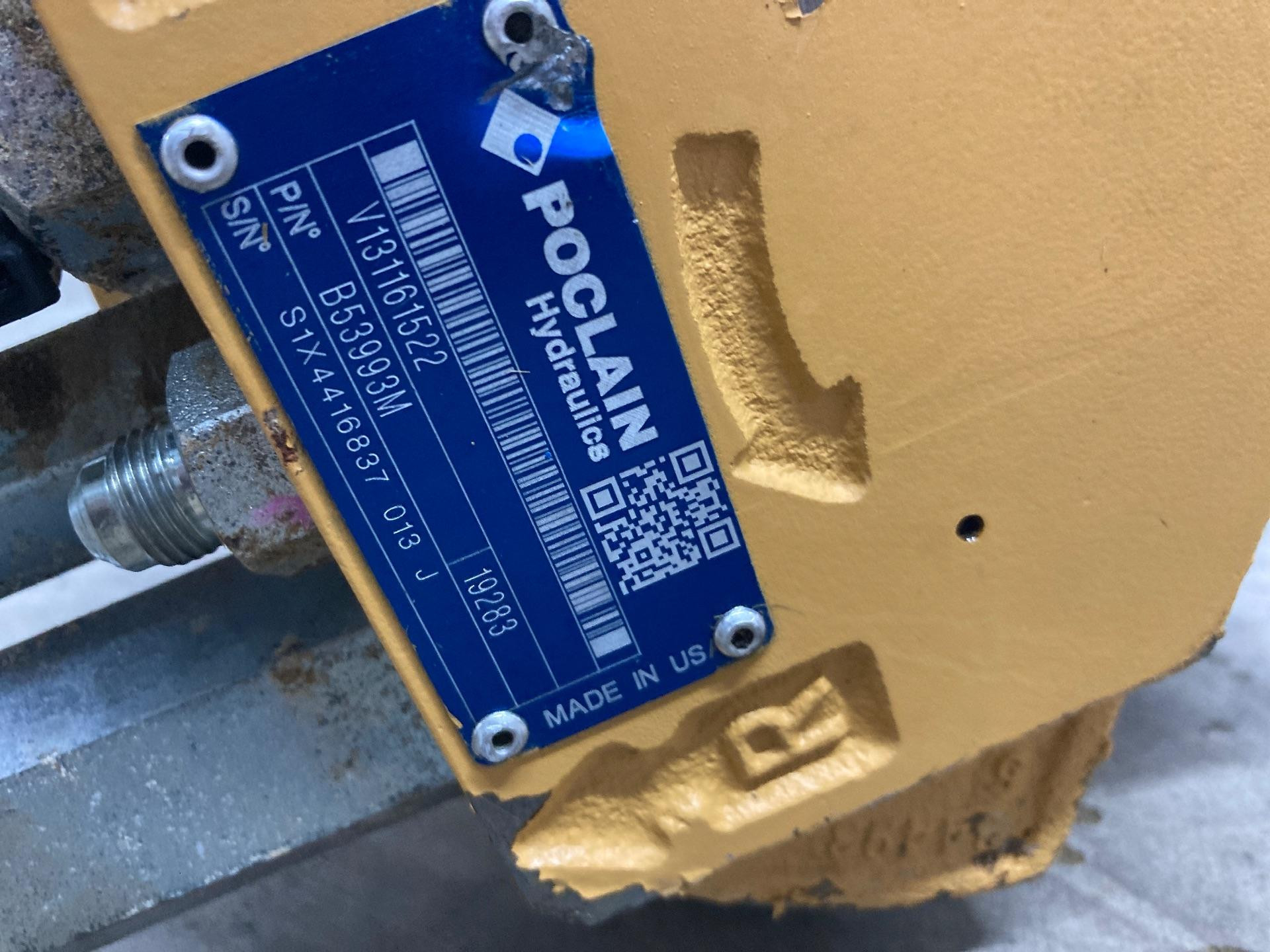Kubota SSV75 Hydraulic Motor for Sale